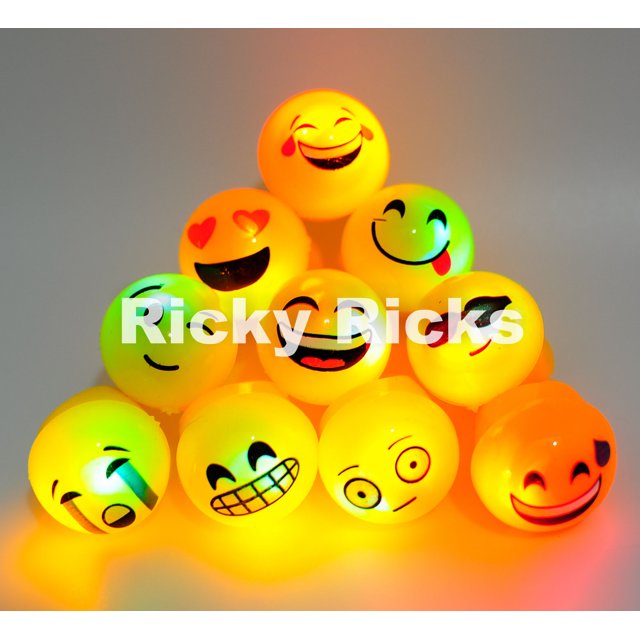 24 PCS Light-Up Emoji Jelly Rings Emoticon Flashing LED Emotions Favors ...