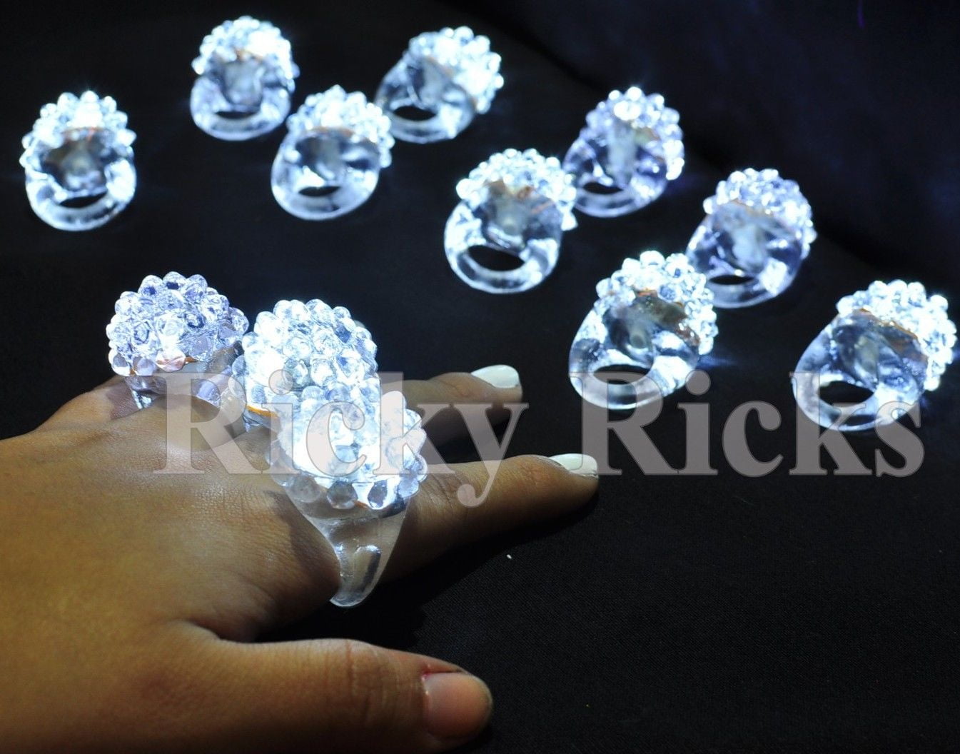 24 PCS Light-Up White Jelly Rings, LED Flashing Novelty Toys for ...
