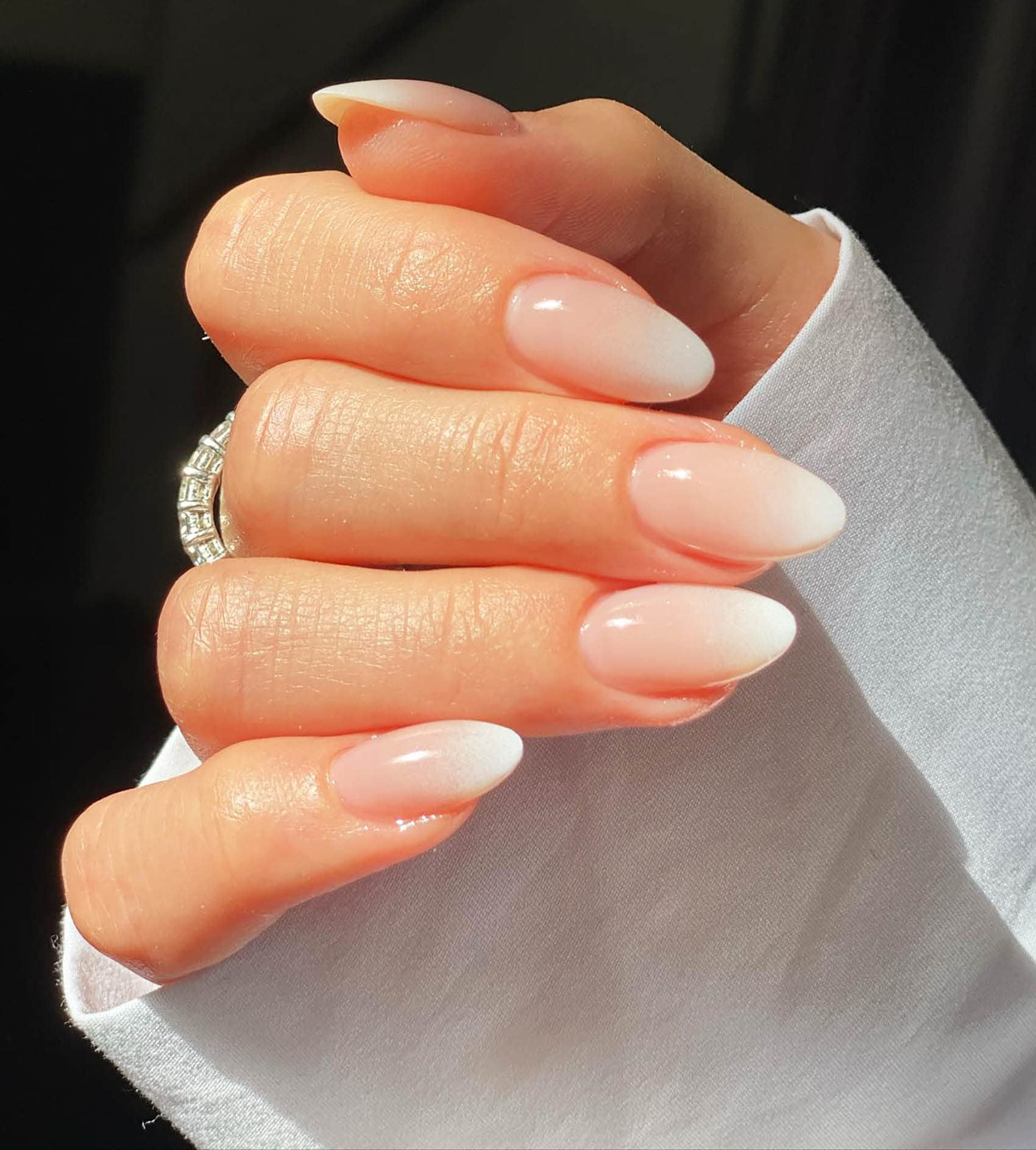 24 Pcs Press on Nails Medium, Sunjasmine Almond Fake Nails with Glue ...