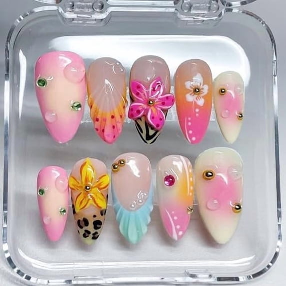 24 count Summer Flower Press Nails Medium Almond Nails with Seashell ...