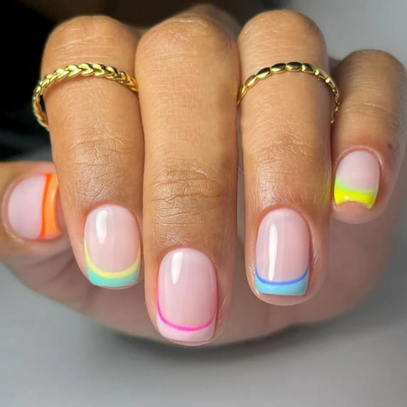 24Pcs Press on Nails Short Acrylic Fake Nails with Design Rainbow Style ...