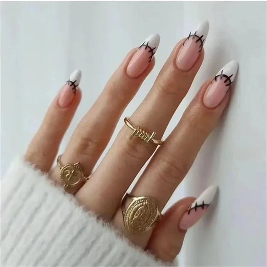 24pcs Set White Long Almond Fake Nails Art Black Heart Oval Artificial