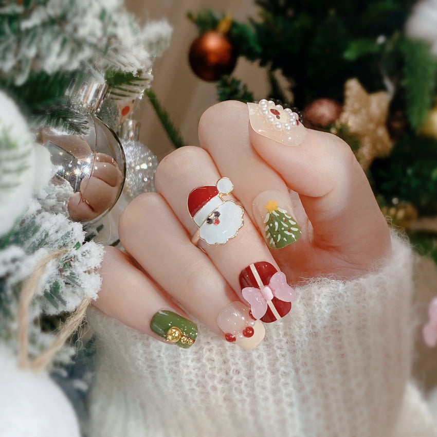 24Pcs Short Christmas Press on Nails Short Square Fake Nails with Santa ...