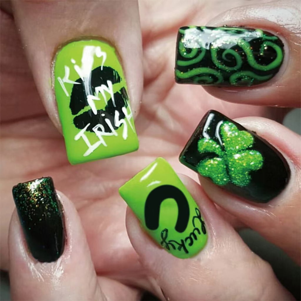 24Pcs Short Press On Nail For Patrick's Day Green Shamrock And ...