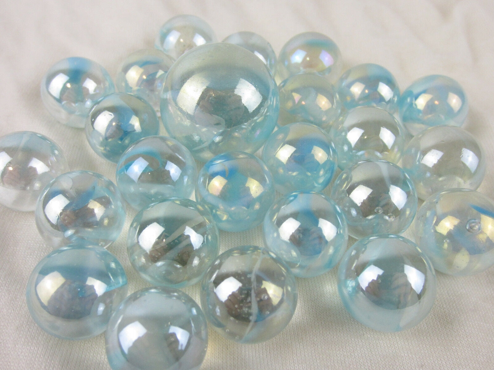 25 Glass Toy Marbles ICE Queen Clear/Blue/White Swirl Classic Style ...