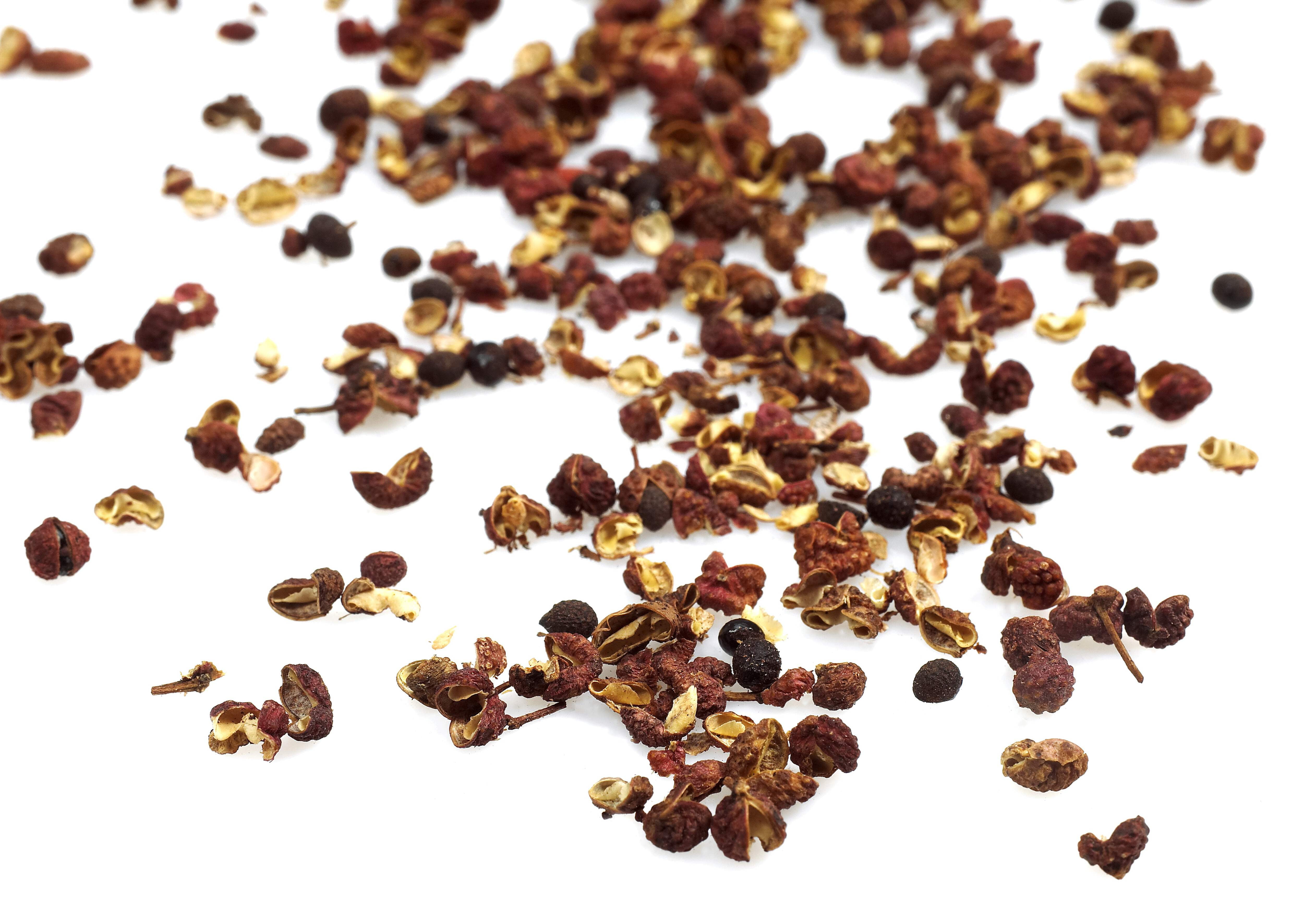 25 Seeds SZECHUAN PEPPER Peppercorn Sichuan Szechwan Zanthoxylum ...