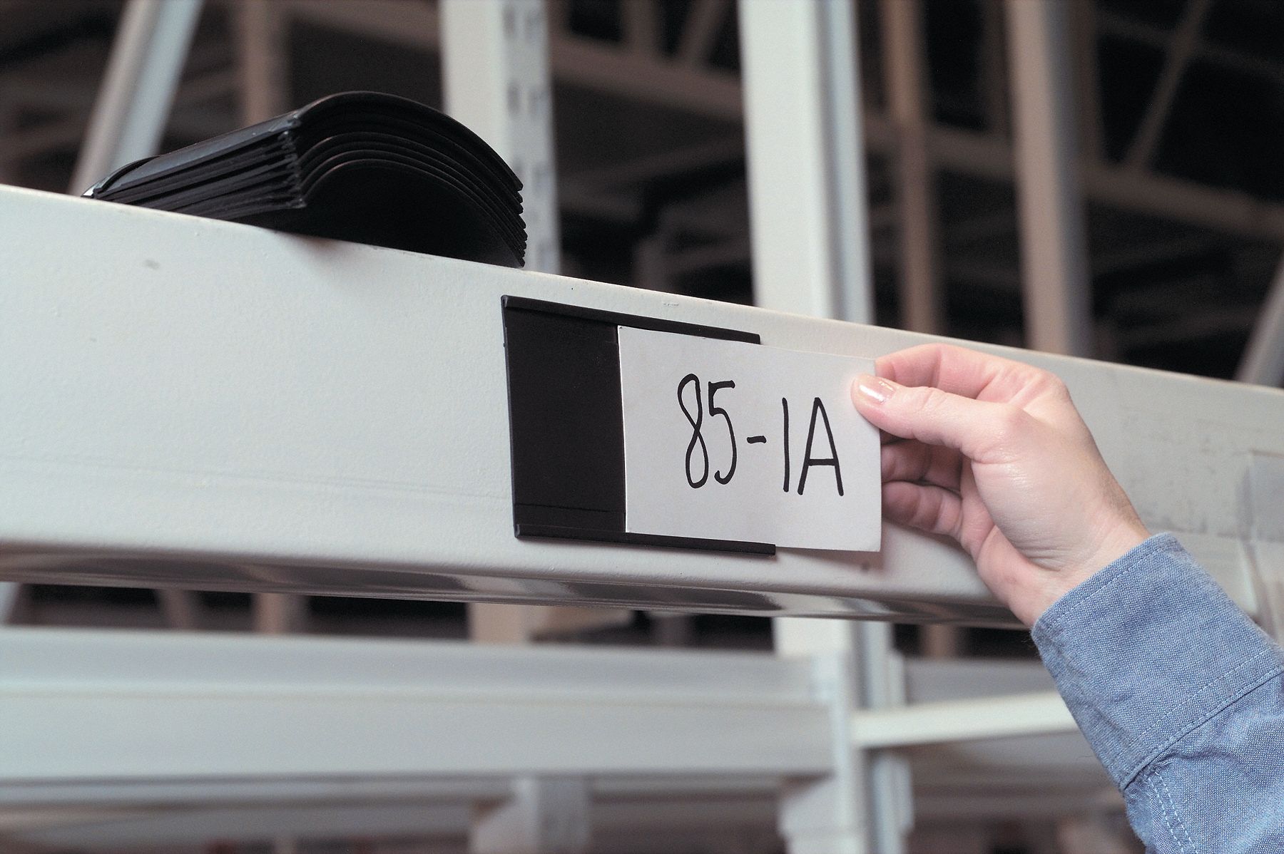 25 ct Heavy Duty Magnetic Labels 1"(H) x 6"(L) with 35 Perforated Cards ...