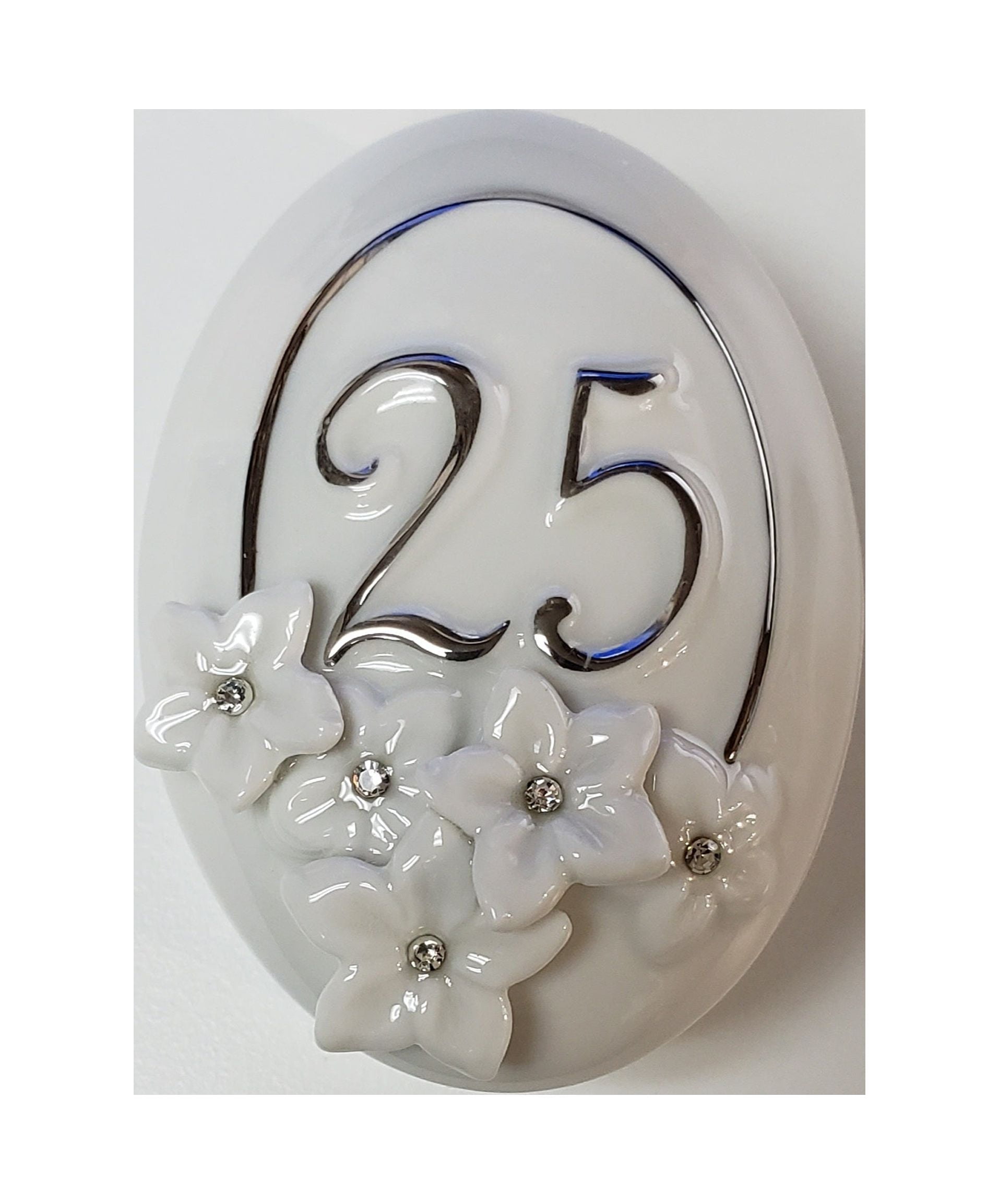 25Th Anniversty Box with Lily - Walmart.com