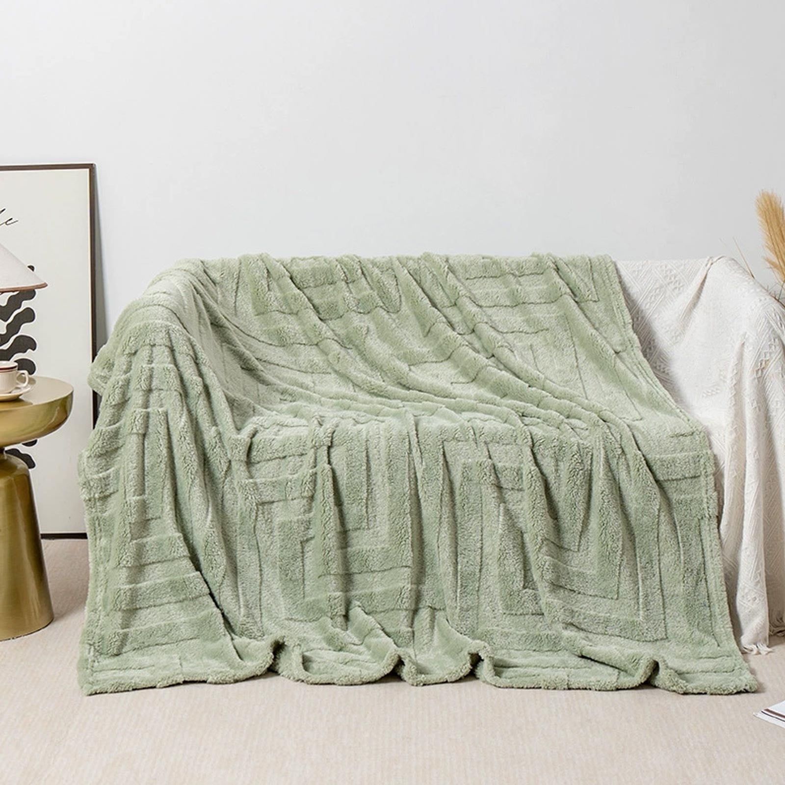 27.56x39.37in Thick Suede Nap Shawl Blanket for Office Naps, Warm Cozy ...