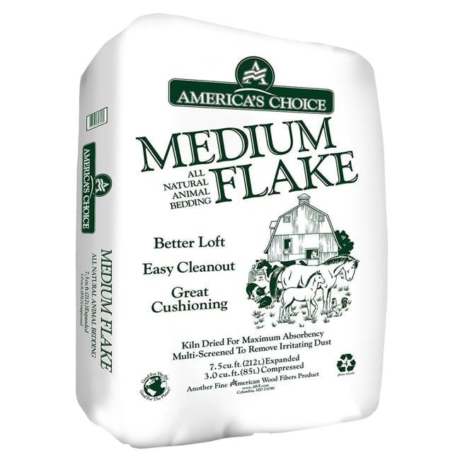 272.5-7.5P2MEDAC50 7.5 Cu. ft. MP50 Natural Medium Flake Aspen Bedding ...