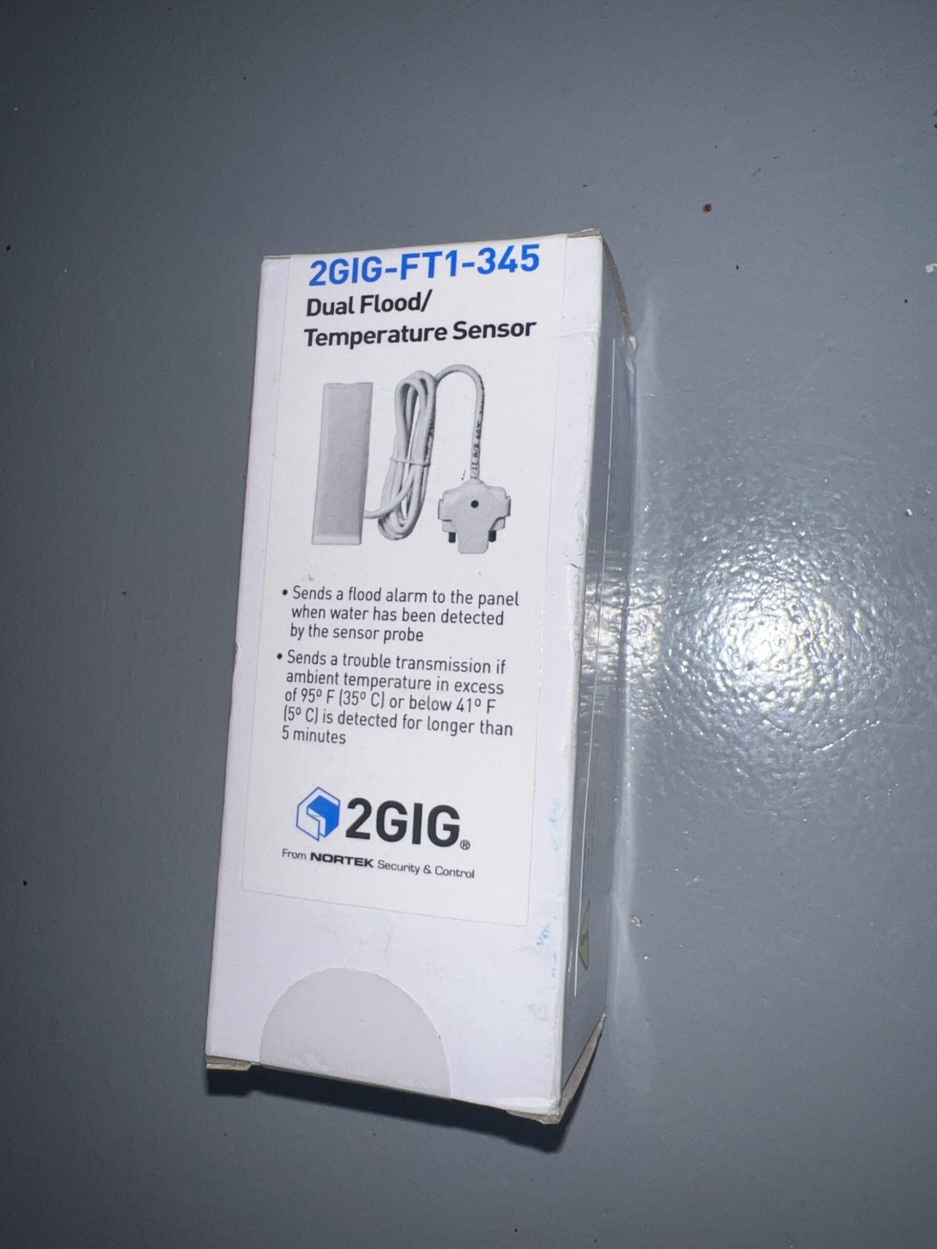 2GIG-FT1-345 Flood and Temperature Sensor with Long Life Lithium ...