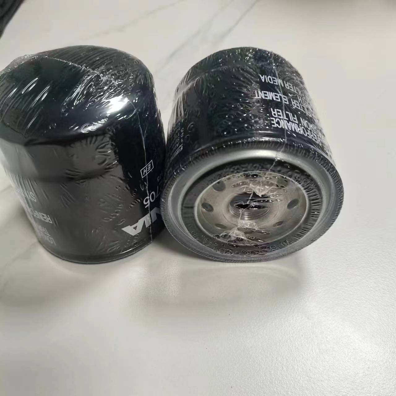 2PCS is suitable for SCANIA Truck Gearbox and Rear Bridge Filter ...