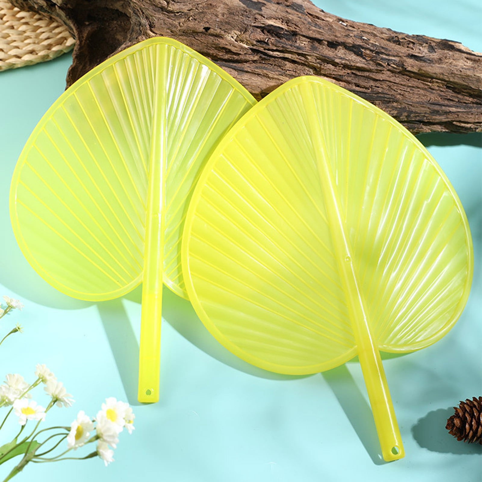 2Pcs Artificial Cattail Leaf Fan Plastic Hand Shake Fan Chinese Vintage ...