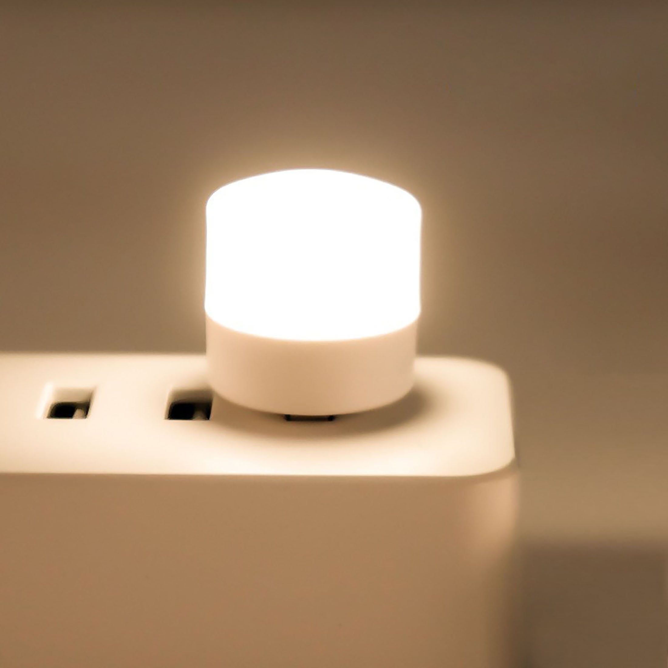 2Pcs Mini LED Night Light, USB Night Light Eye Protection Mini Bedside ...