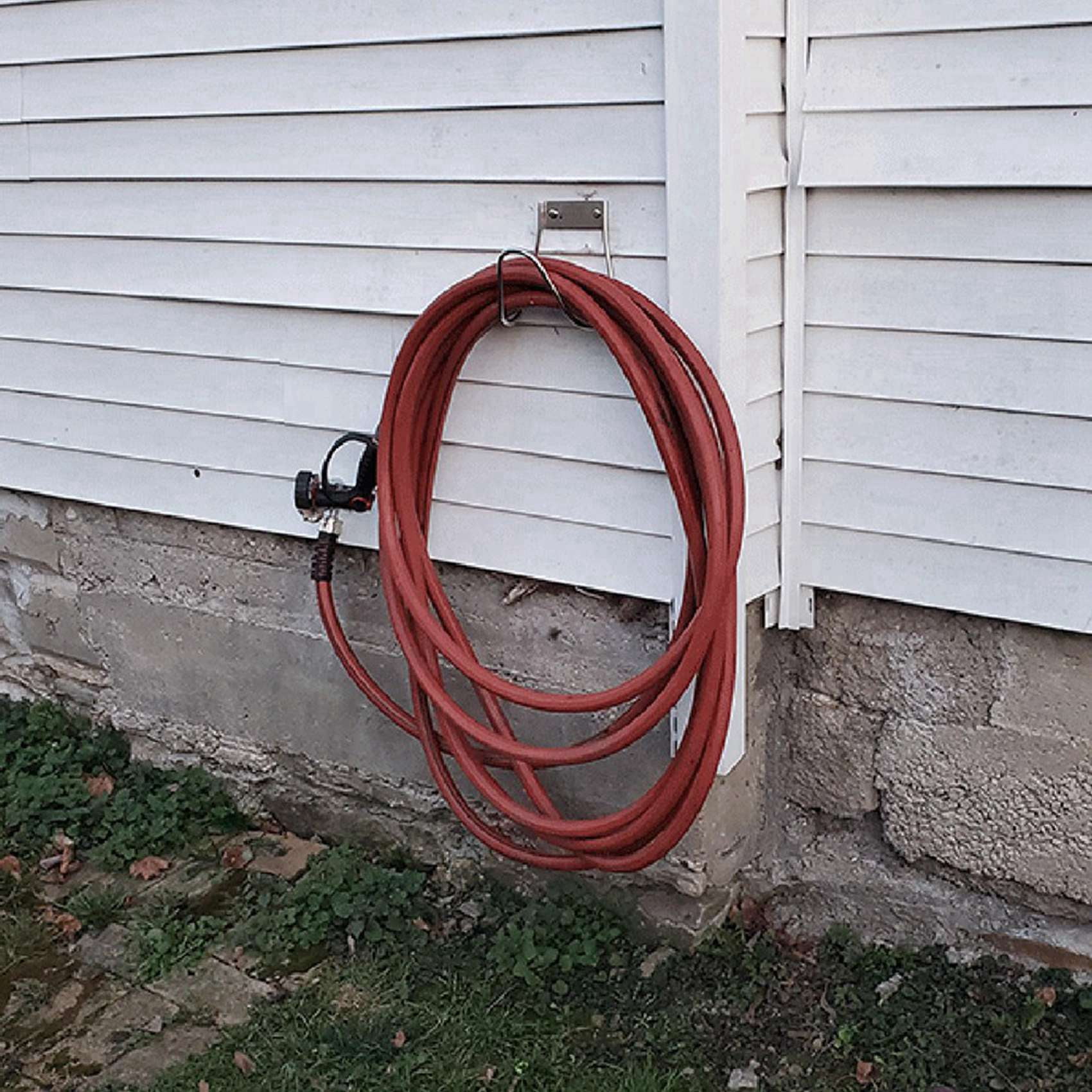 2X Garden Hose Hanger,Heavy Duty Garden Hose Hanger Wall Mount for ...