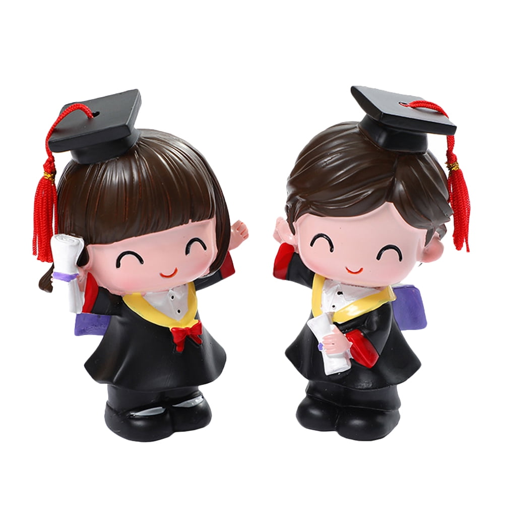 2pcs Graduation Season Boy and Girl Cake Toppers Resin Tabletop ...