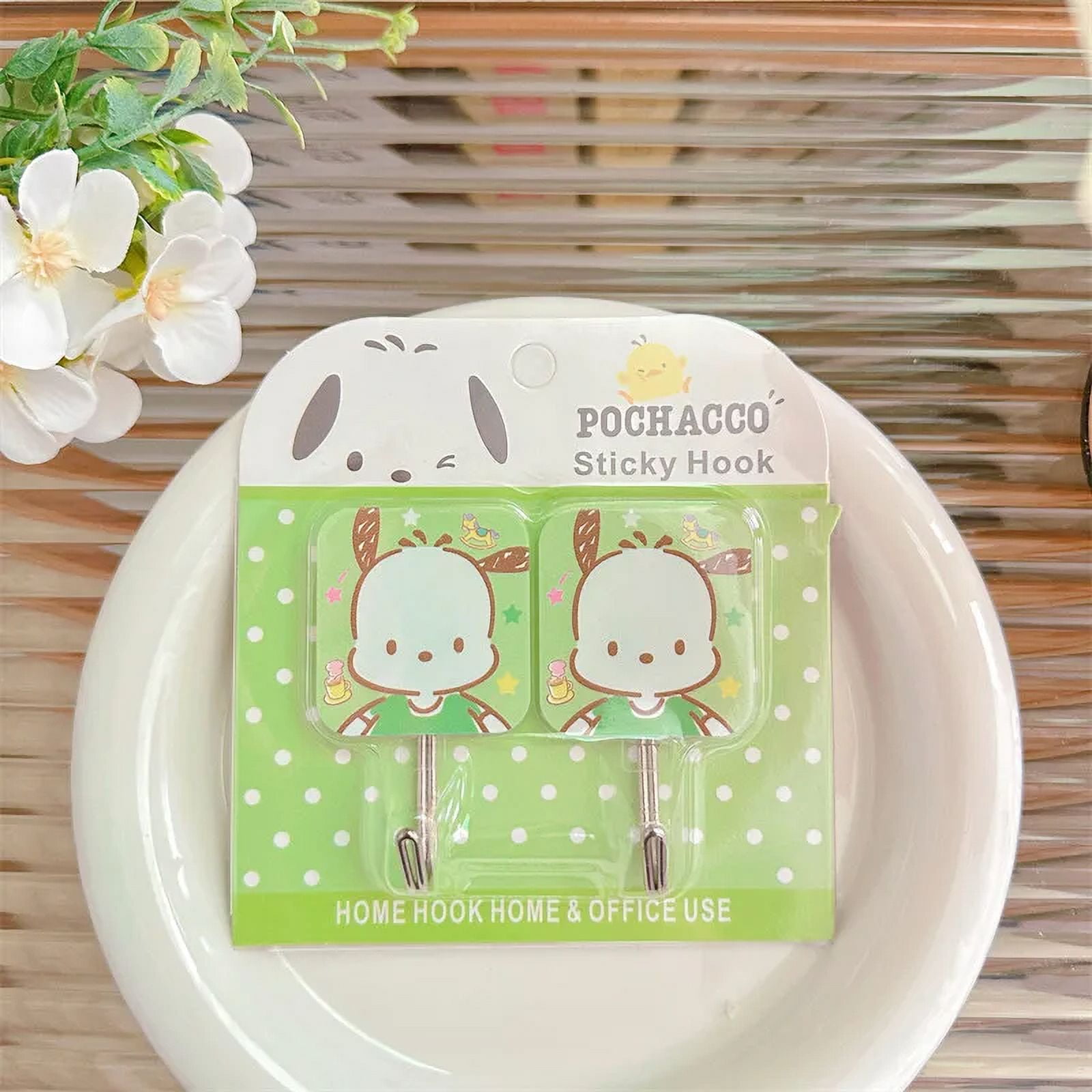 2pcs Sanrio Acrylic Strong Hooks Wall Hanging Hello Kitty Hangyodon ...