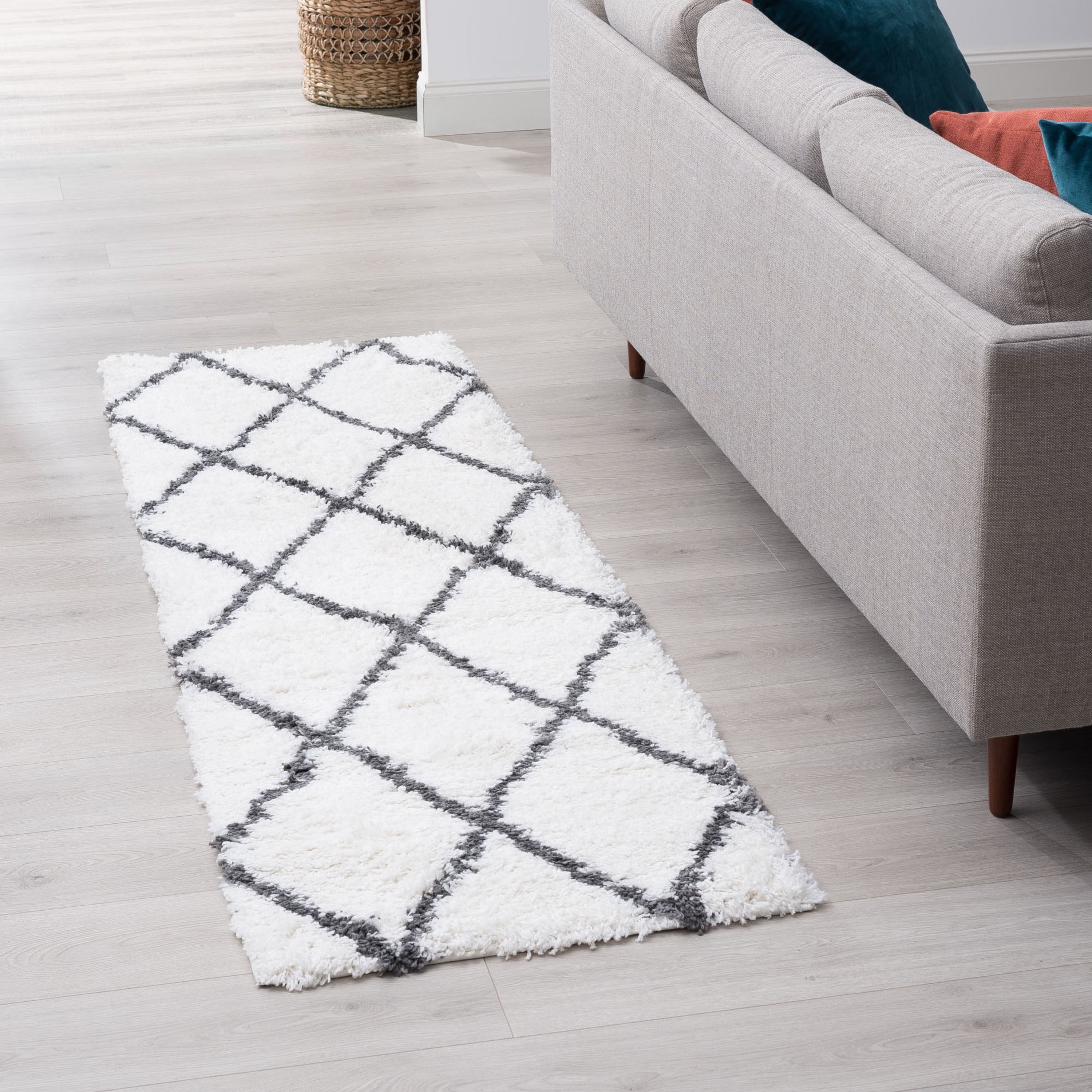 2x8 Modern White Runner Rugs for Hallway | Indoor Entry, Entryway ...