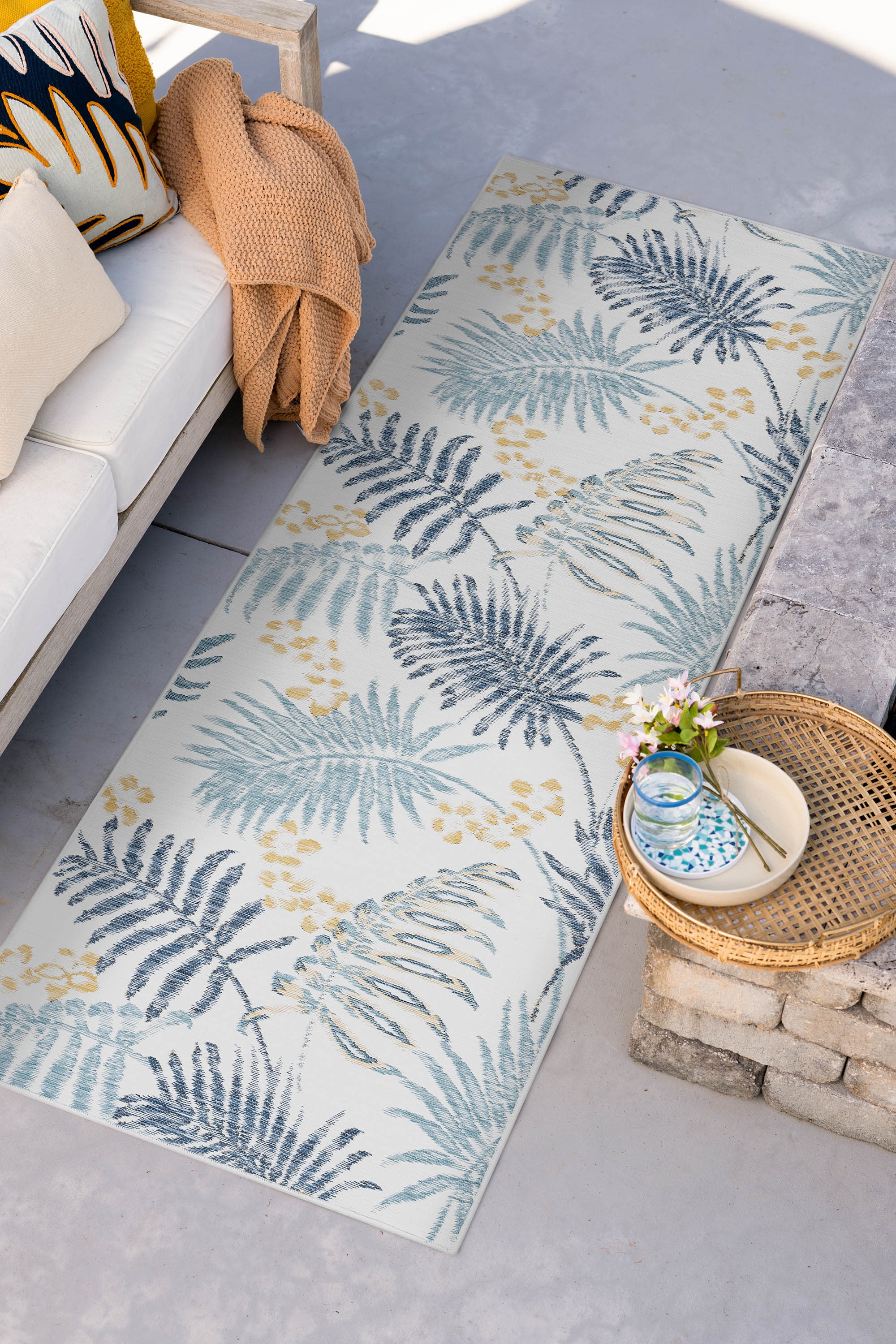 Bliss Rugs Floral Indoor Outdoor Rug Reversible Runner Rug for Patio ...