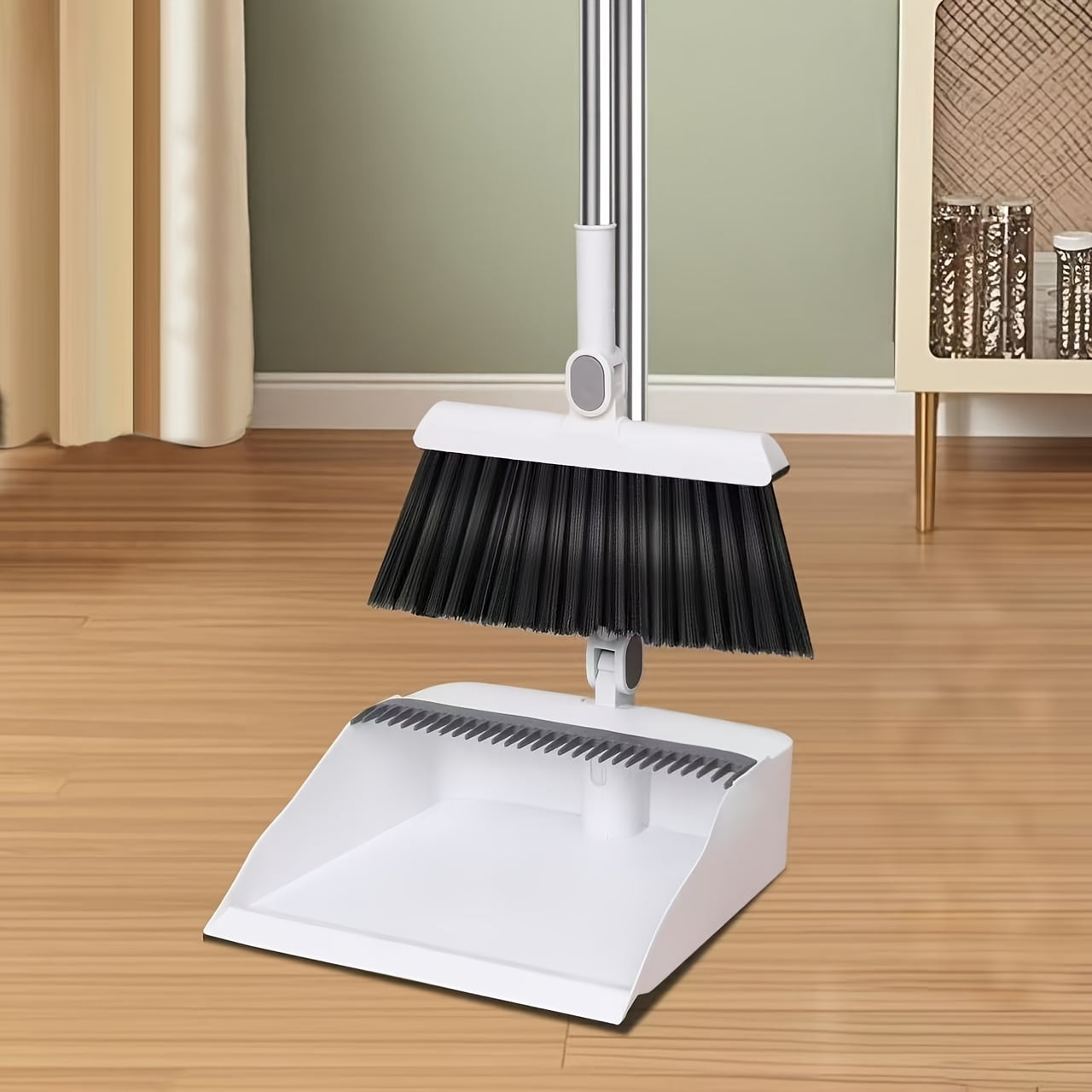 3 - In - 1 Rotating Magnetic Folding Broom & Dustpan Set. Thickened ...