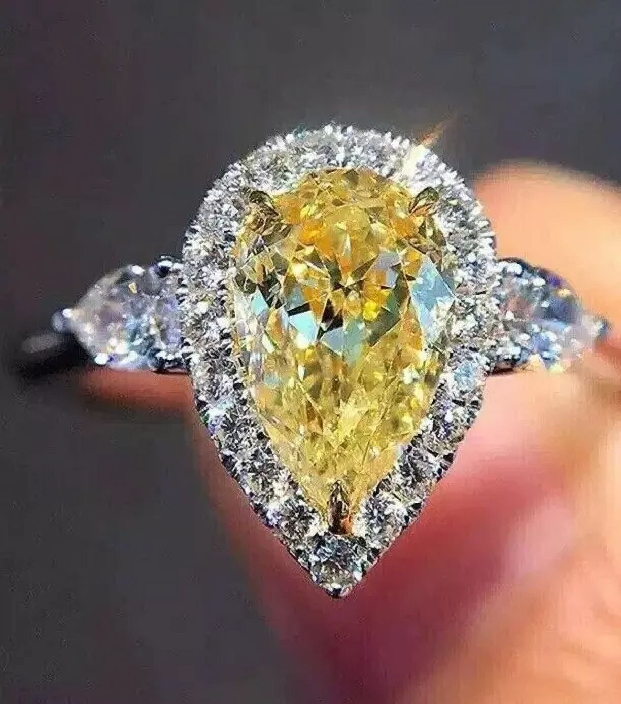 3.25 Carat Natural Certified Yellow Sapphire/Pukhraj Ring Astrological ...
