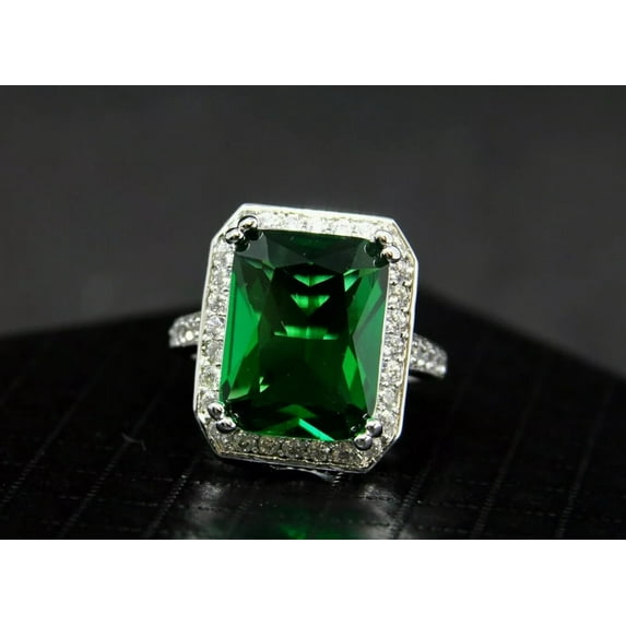 3.44Ct Emerald Cut Lab-Created Emerald Halo Engagement Ring 14K White ...