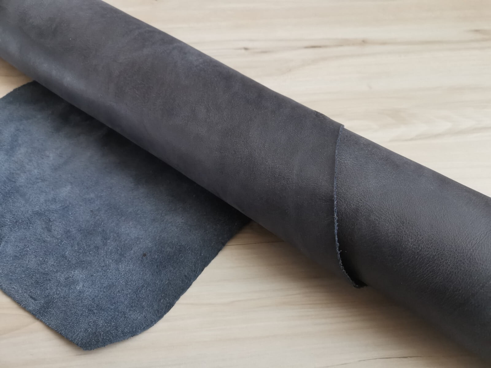 3-4oz ANILINE OCEAN BLUE DARK NAVY BLUE LEATHER HIDE MATTE FULL GRAIN ...