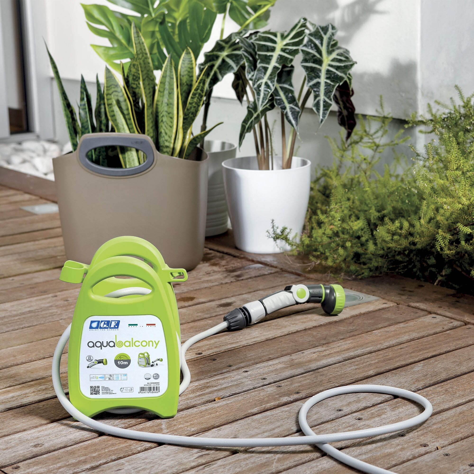 3/8 in. dia. x 33 ft. Hose with Hose Hanger Aqua Balcony - 8.66"L x 5. ...