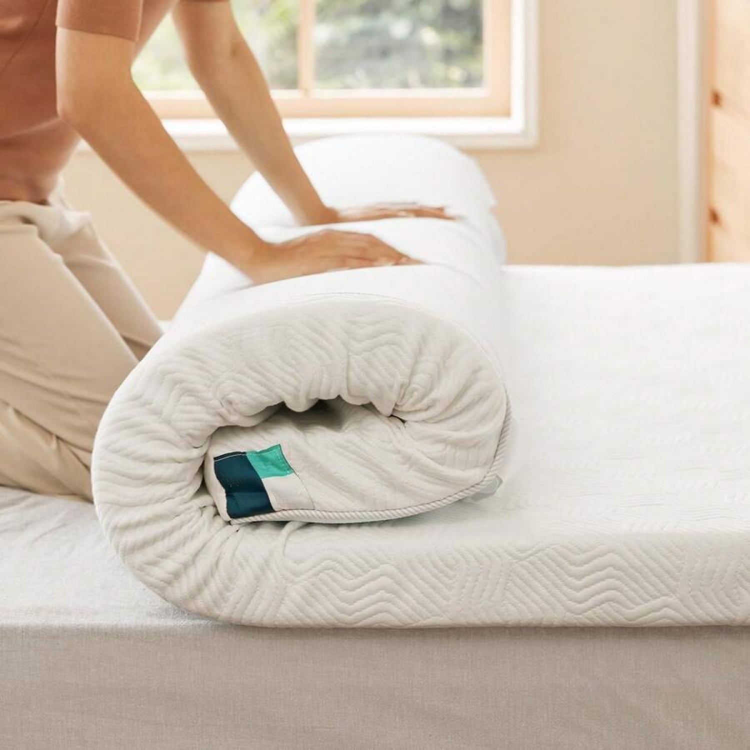 3 Inch Twin Size Mattress Topper, Adjustable Straps & Non-Slip Bottom ...