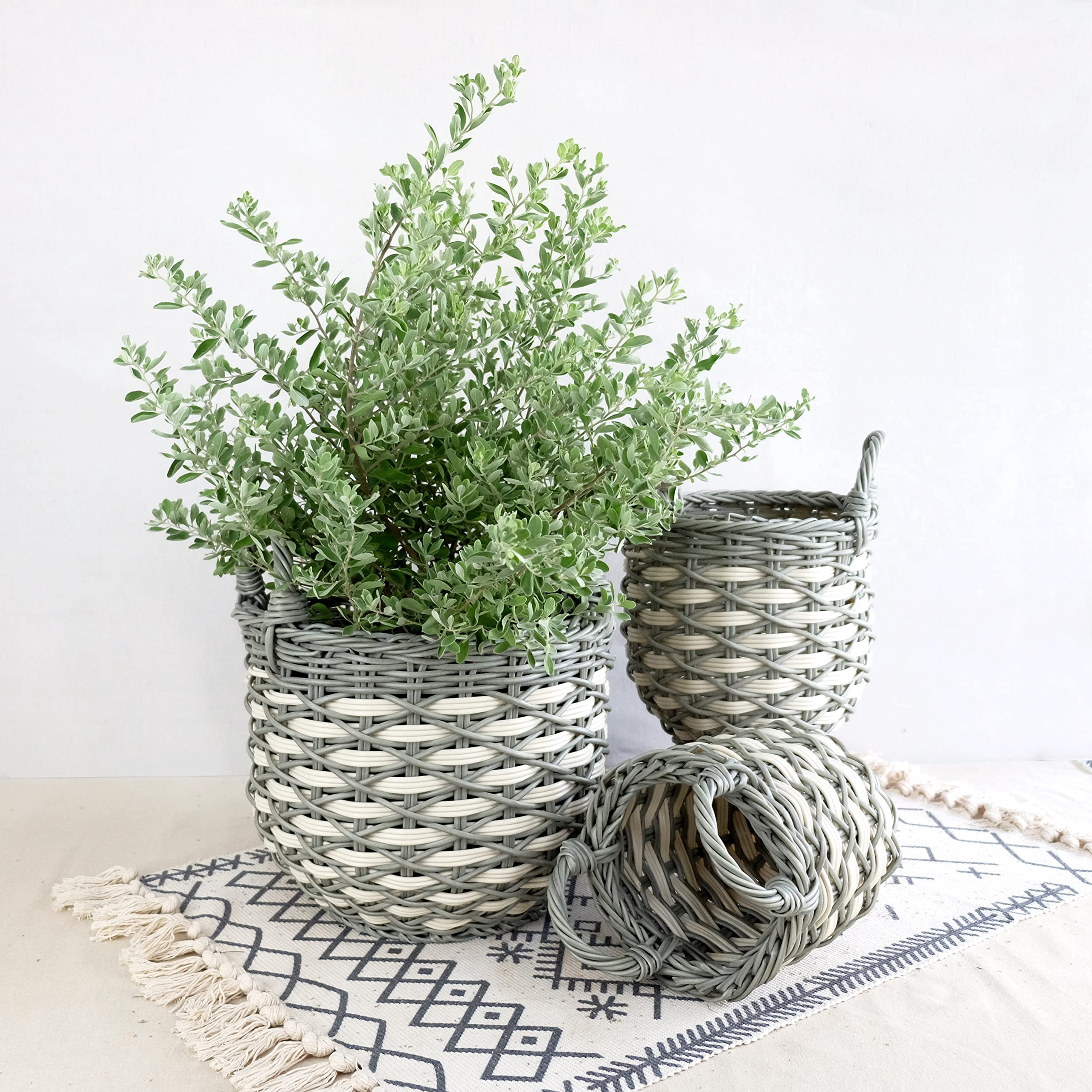3-Pack Stackable Hand-Woven Wicker Storage Baskets, Gray+Beige Plastic ...