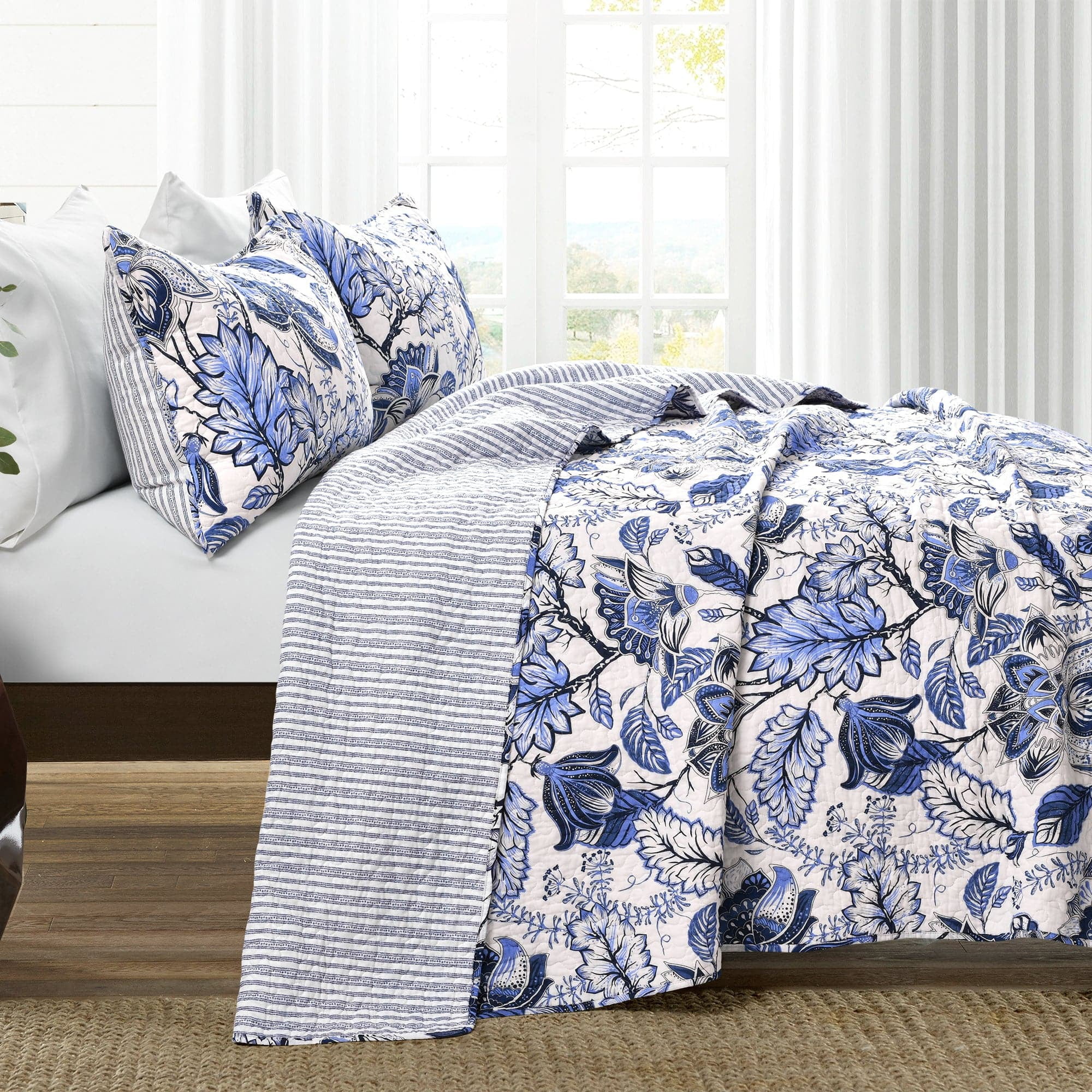 3-Pc Quilt Set in Navy Blue (108 in. W x 92 in. H (7 lbs.)) - Walmart.com