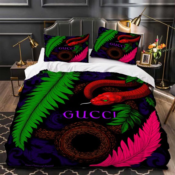 3-Piece Duvet Cover Set - Vibrant Red Snake & Green Ferns Design on ...