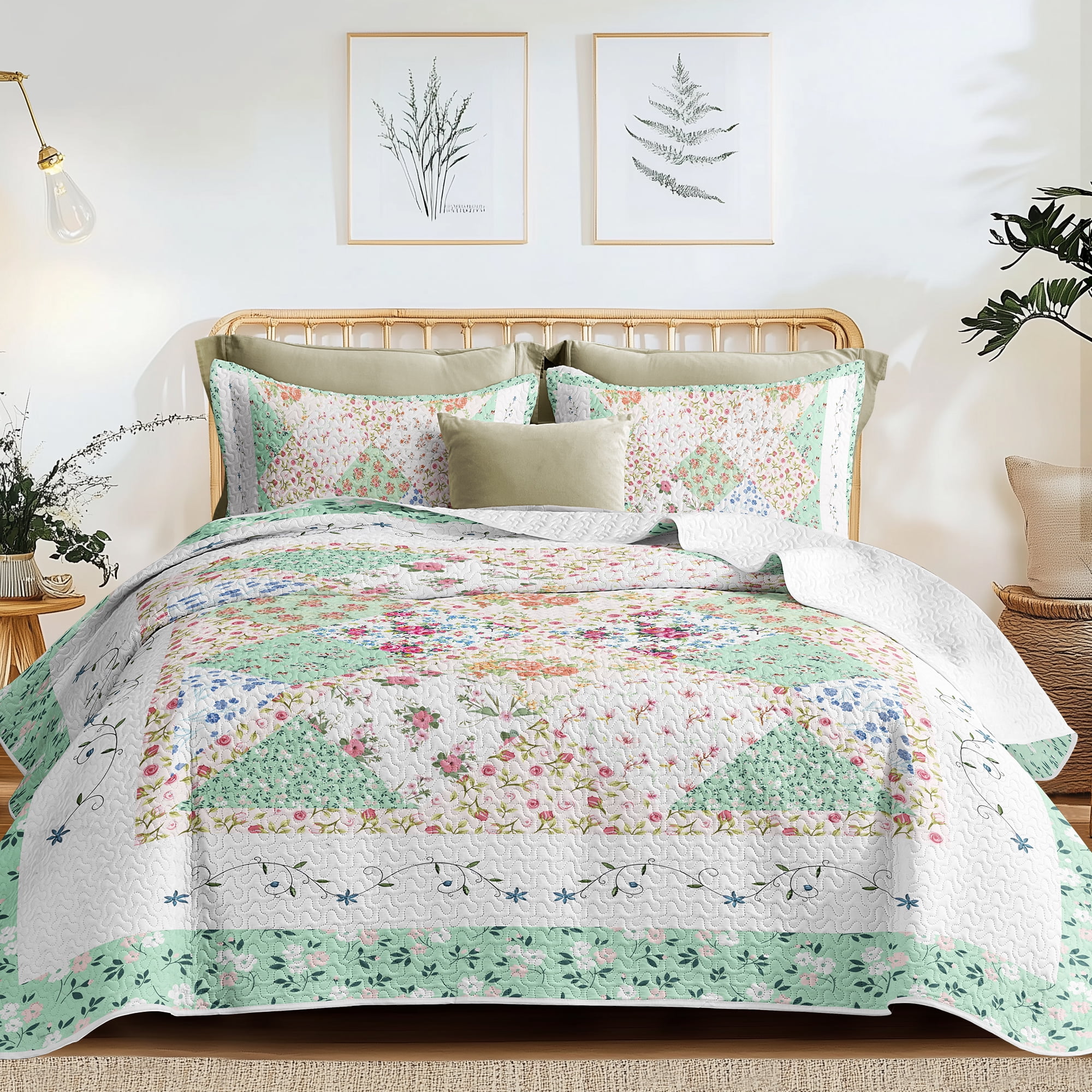 Tritard Floral Patchwork Soft Touch Farmhouse 3-Piece Quilt Sets, King ...