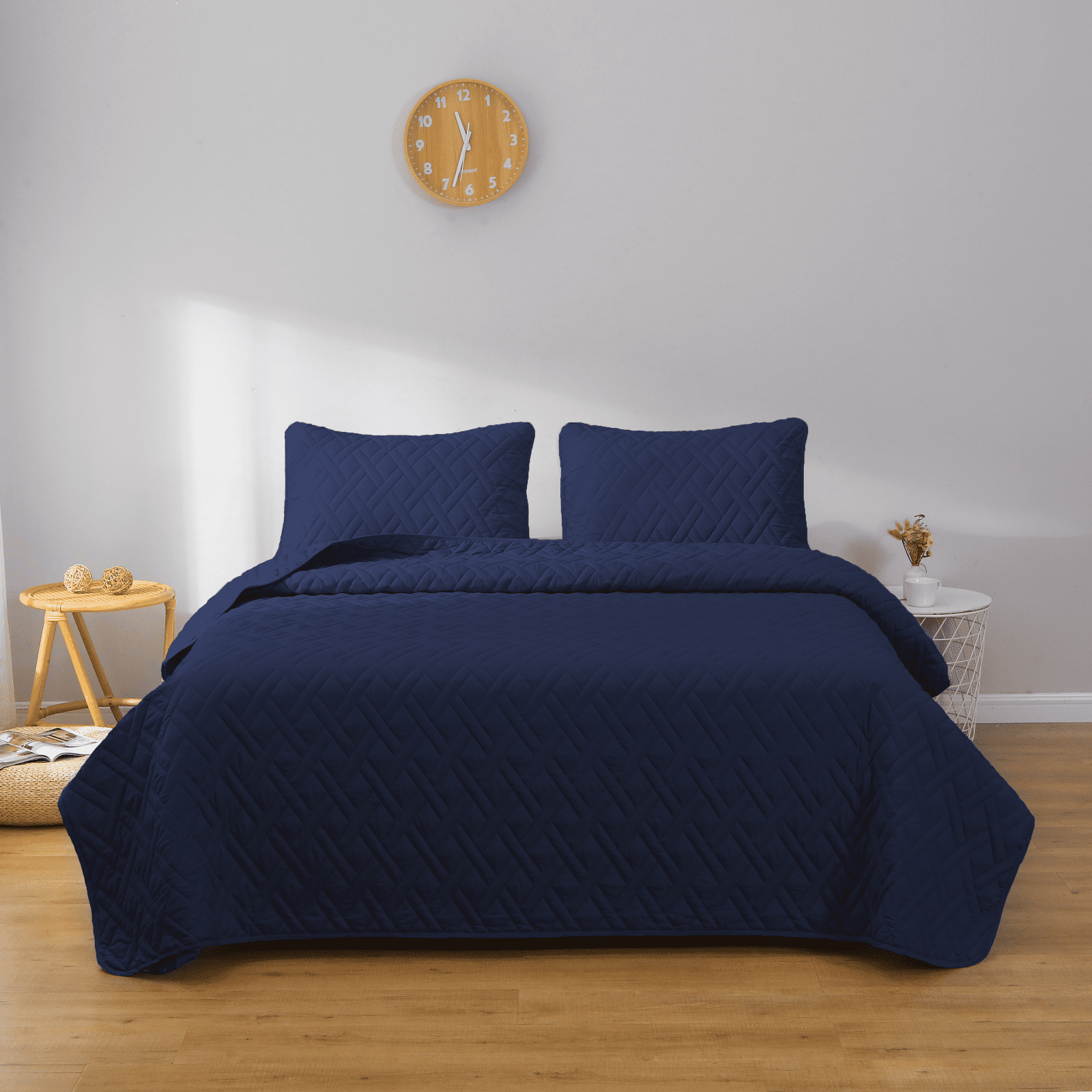SUNNI REVE 3-Piece Queen Quilt Set, Navy Blue, Microfiber Bedspread ...