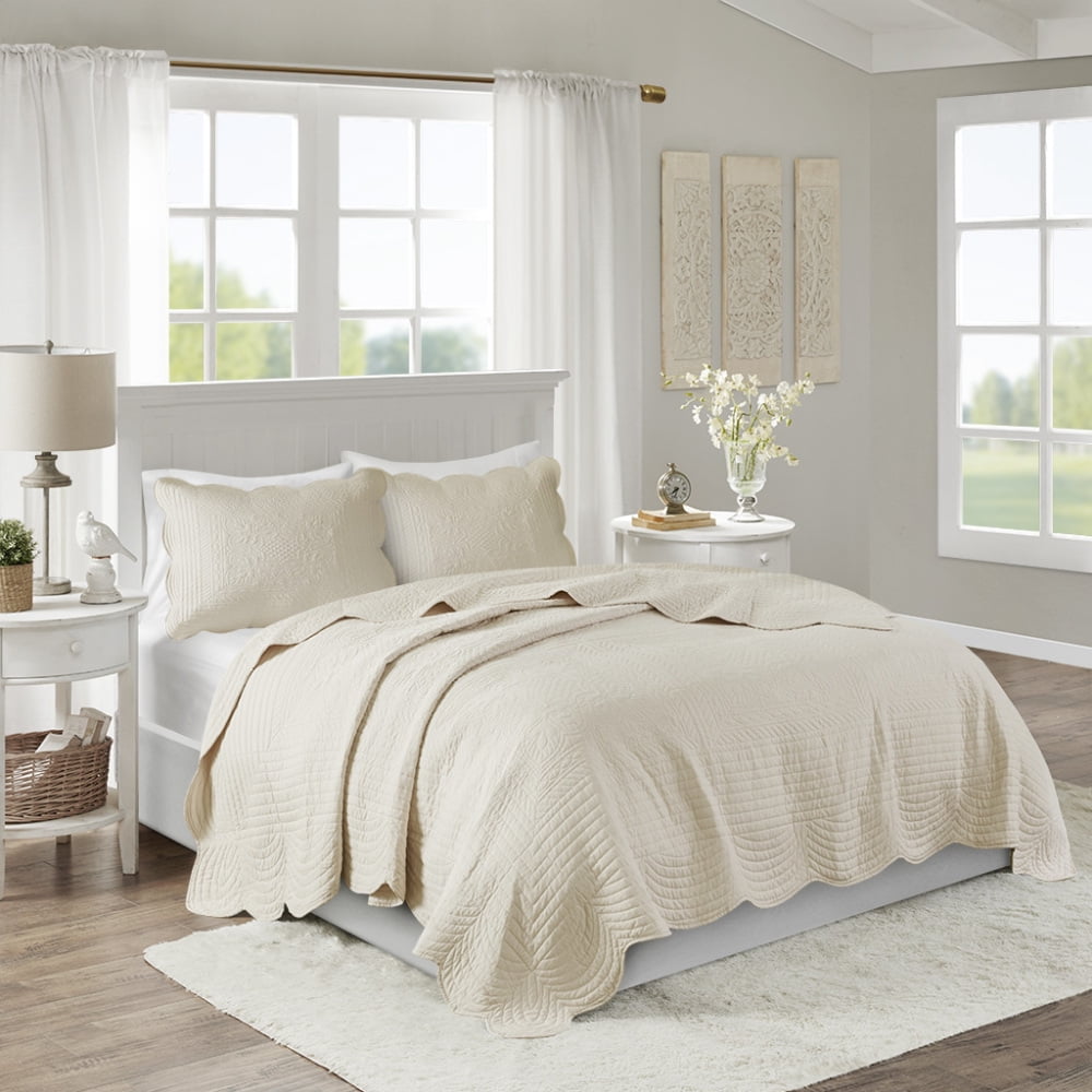 3-Piece Reversible Cream Quilt Set | Full/Queen Size with Scalloped ...