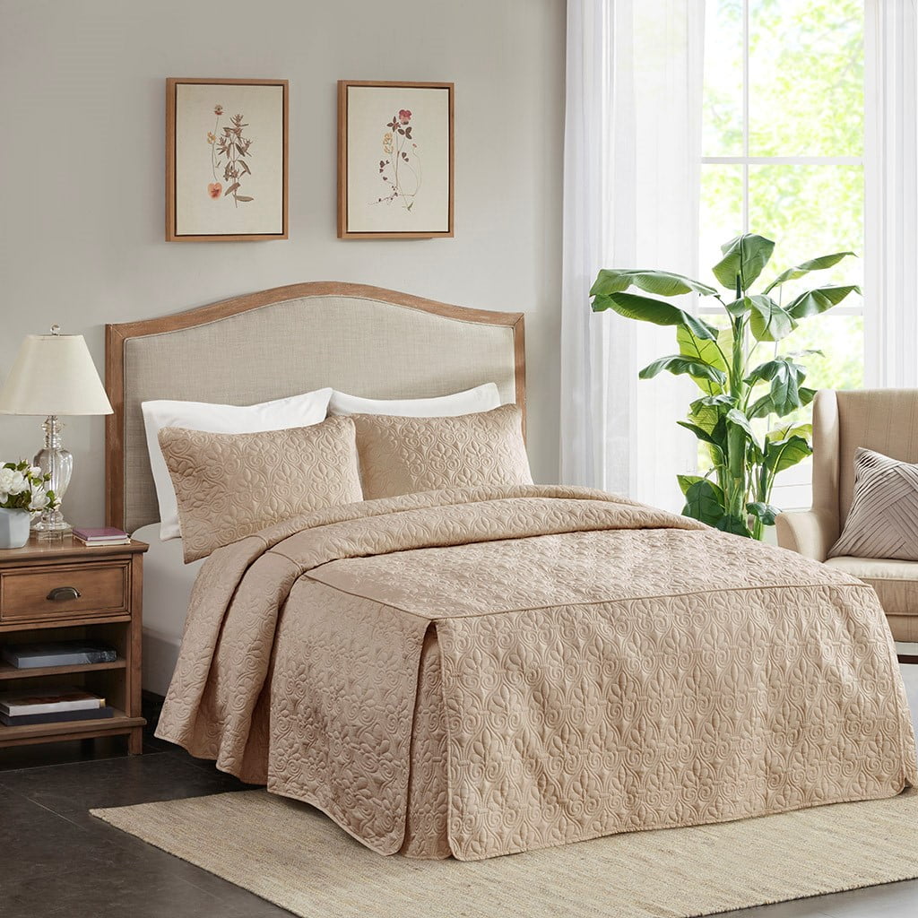 3 Piece Split Corner Pleated Quilted Bedspread Khaki King - Walmart.com