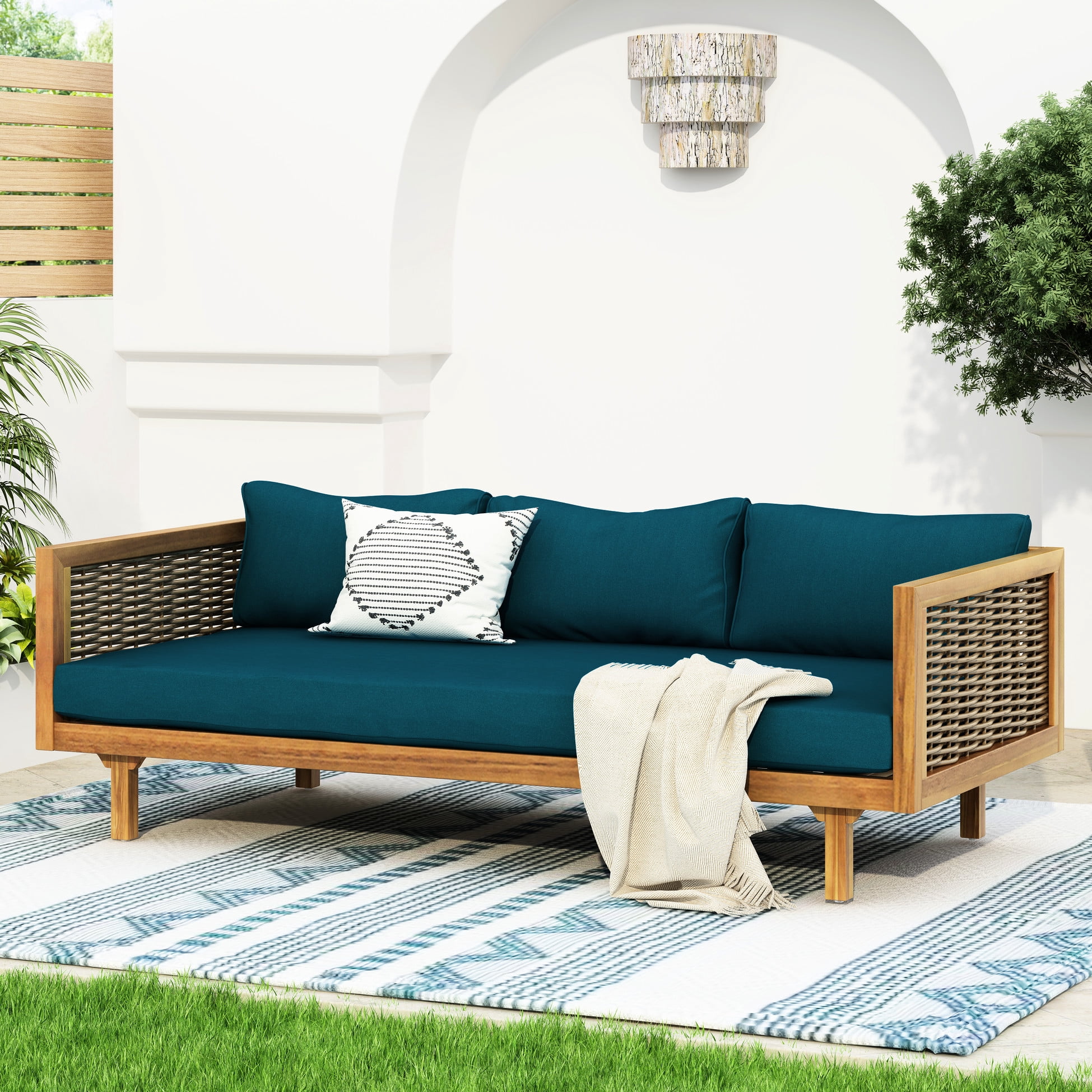 3 Seater Daybed With - Wood Craftsmanship Cushions Water- Upholstery ...