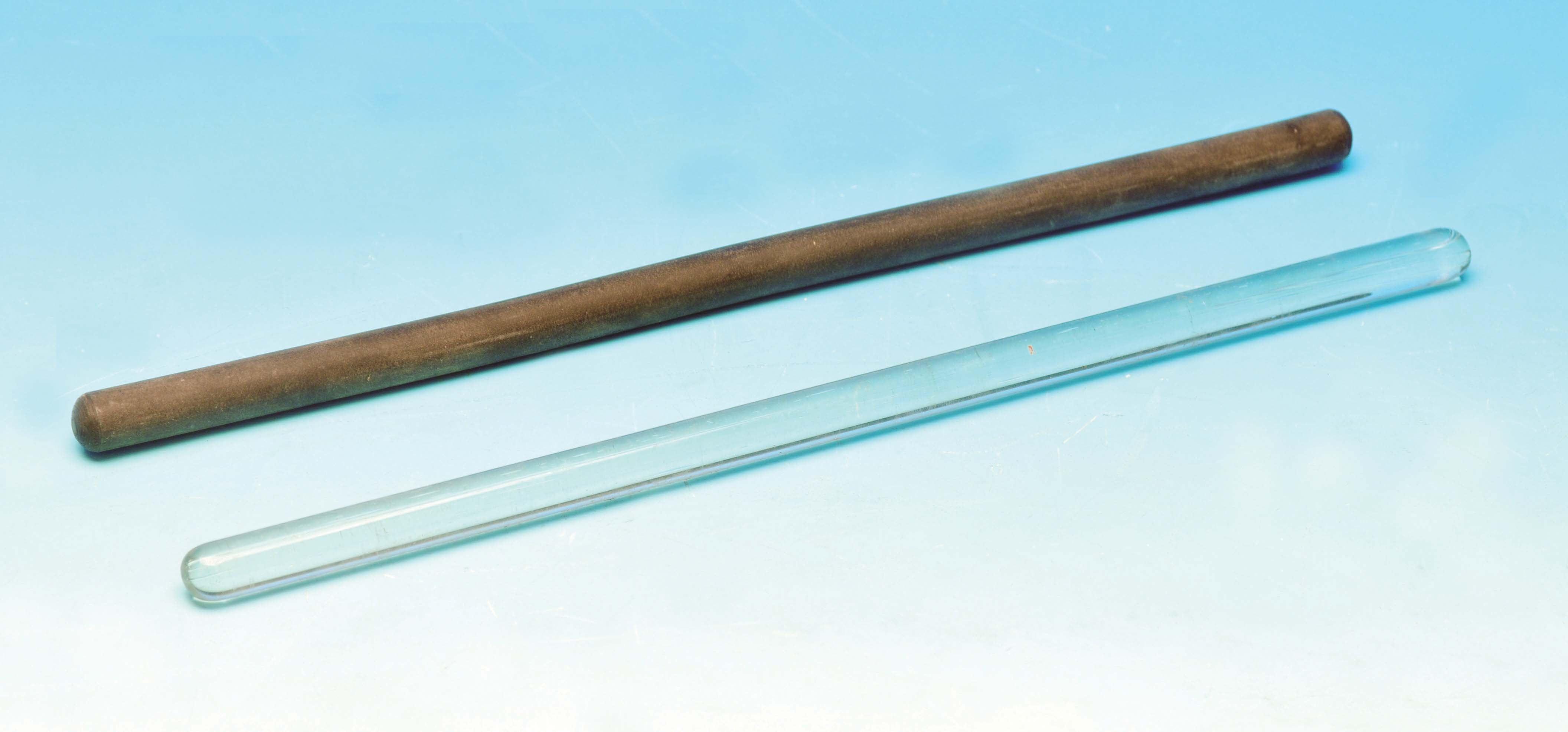 30cm Glass Friction Rod, 13mm Diameter - Eisco Labs - Walmart.com