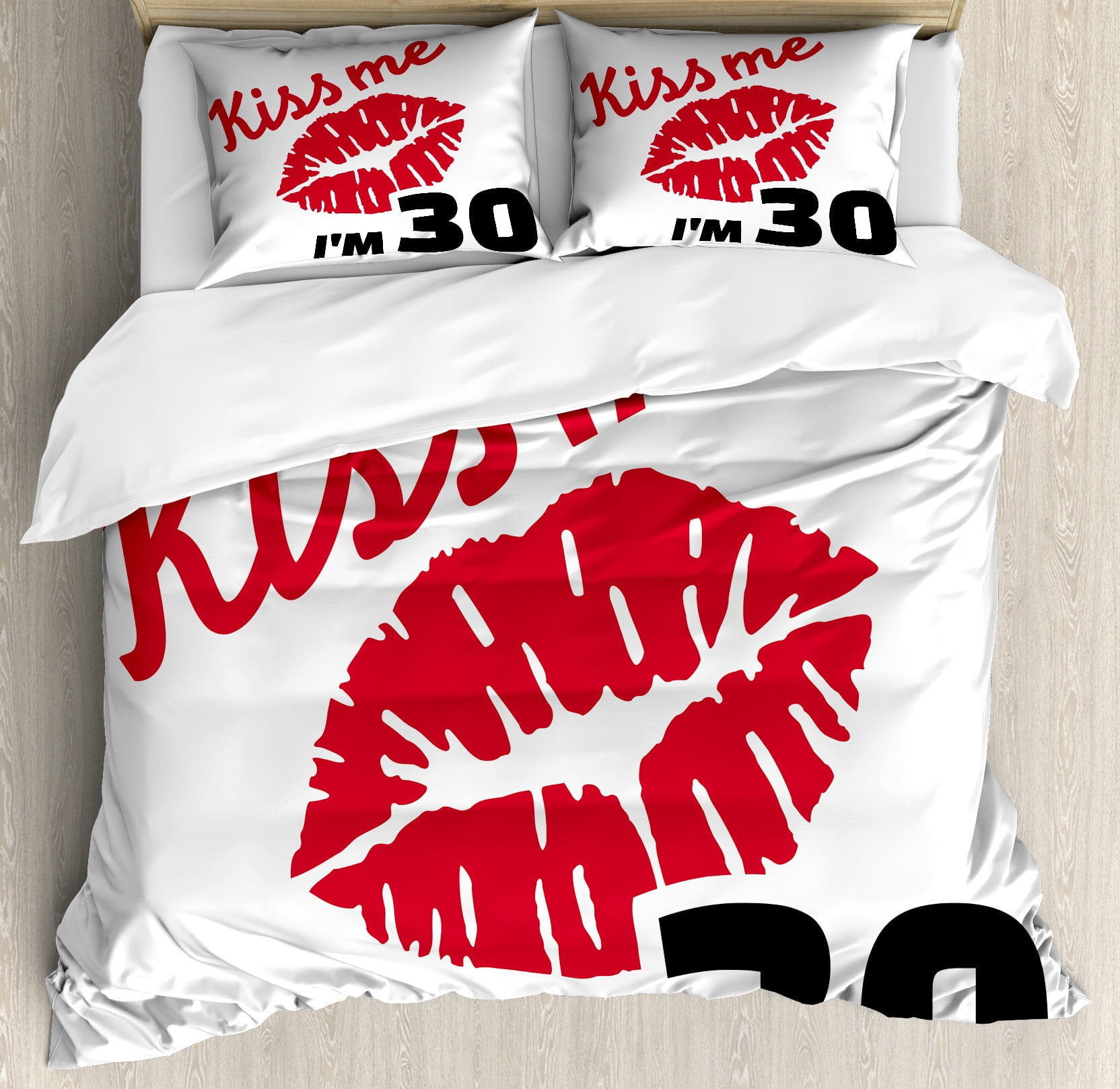 30th Birthday Duvet Cover Set, Kiss Me I'm 30 Slogan Words with Lips ...