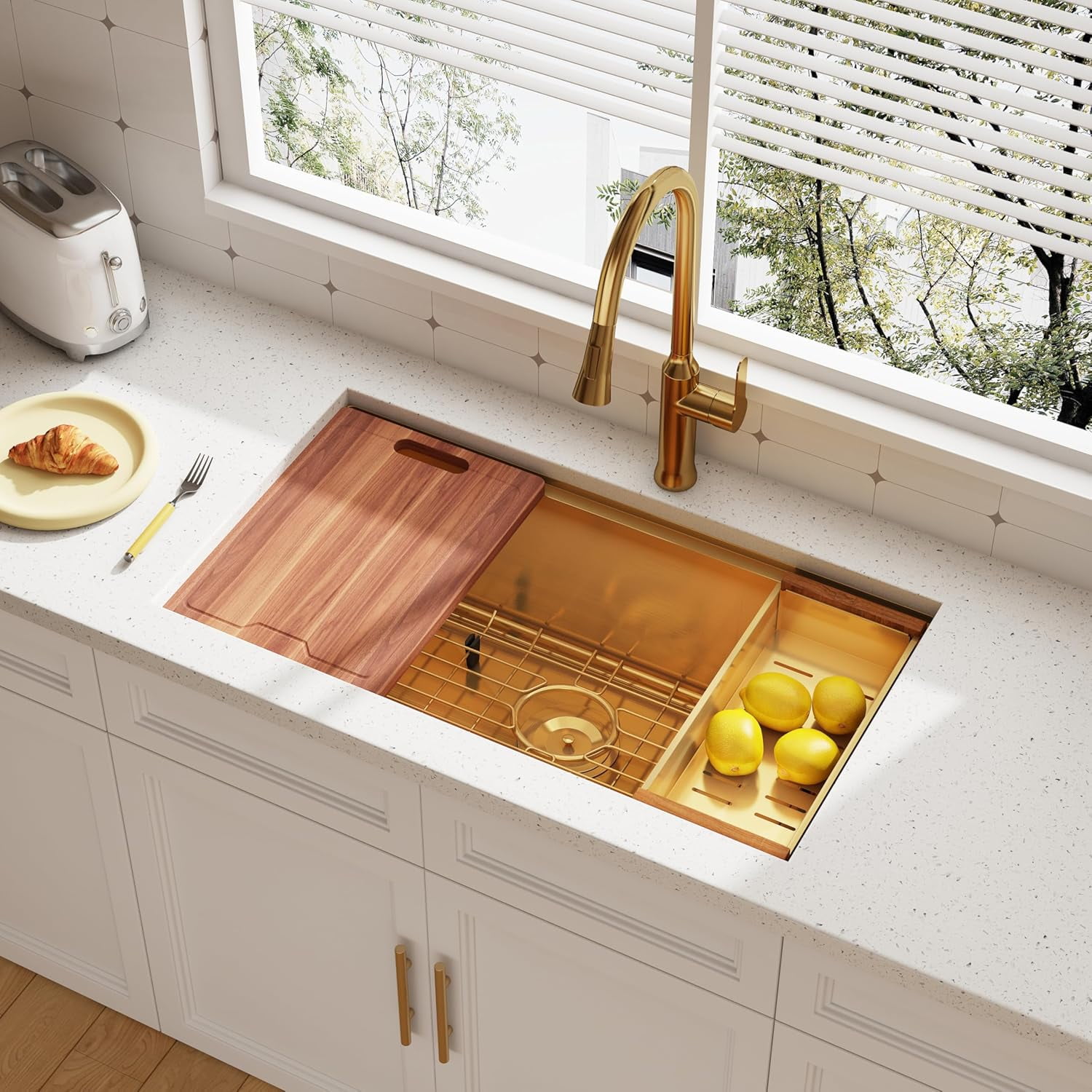 32 Inch Gold Undermount Workstation Kitchen Sink 16 Gauge Stainless ...