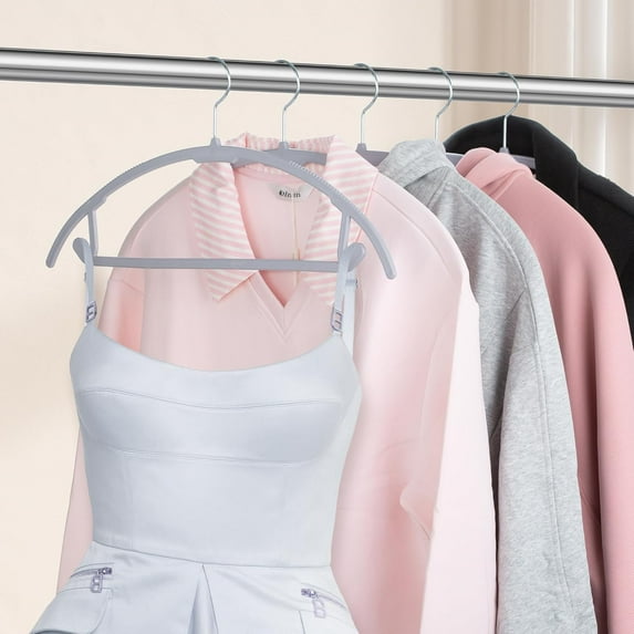 32 Pack Plastic Non-Slip Gray Hangers - Curved Design for Clothes ...