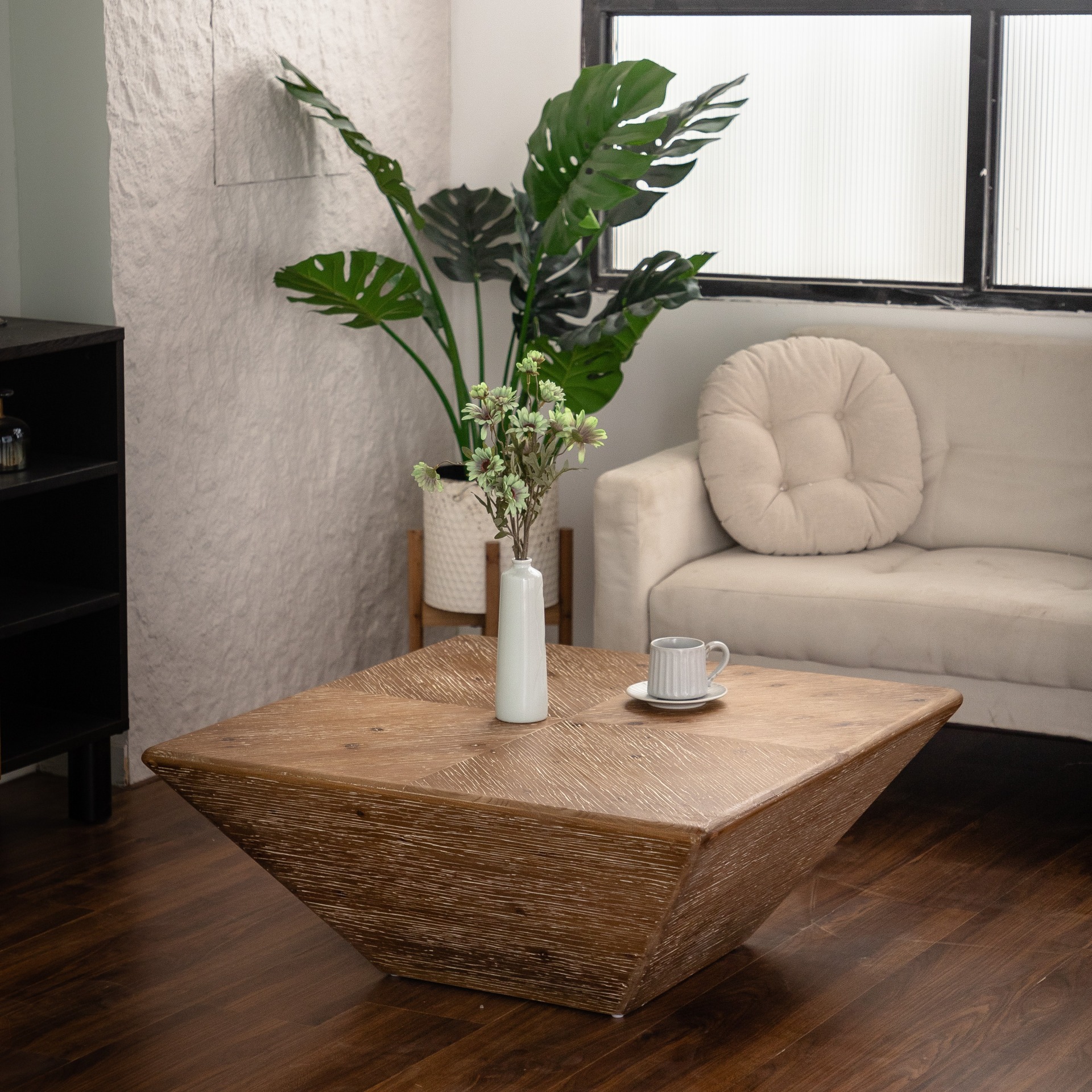 35.43" Retro Style Coffee Table with Minimalist style design,Sturdy ...