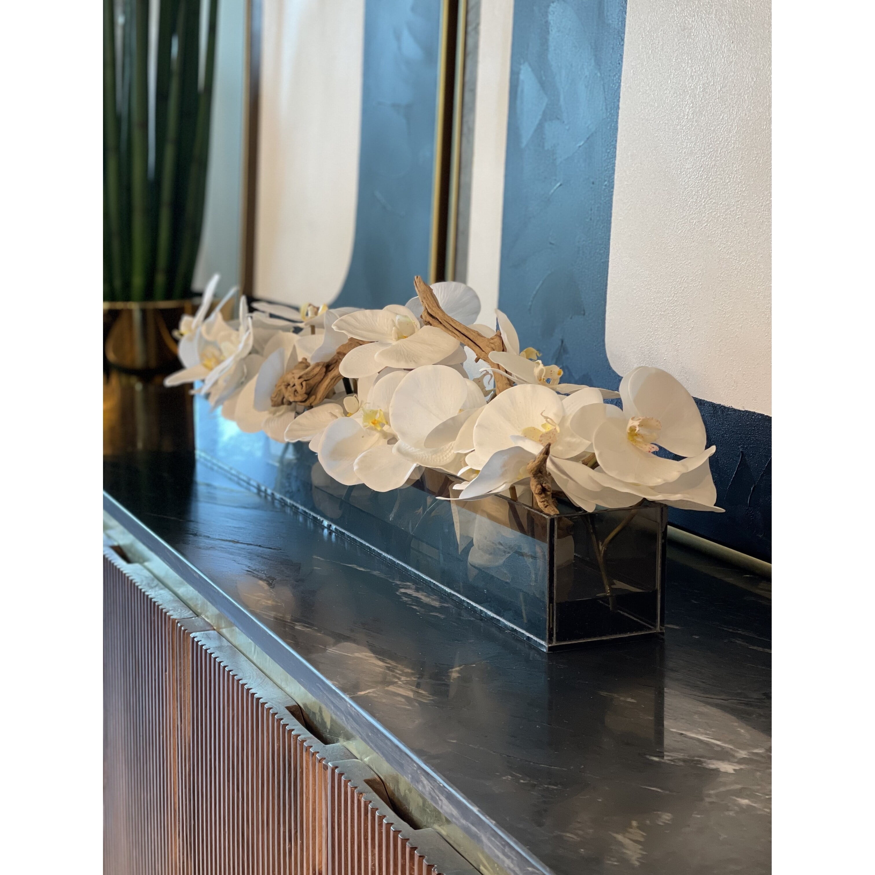 36 Inch Casa Moderna Black Tinted Glass Plate Planter with white ...