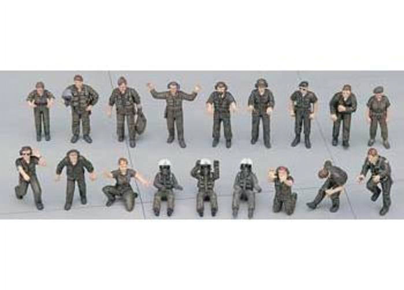 36005 1/48 U.S. Pilot/Ground Crew Set B - Walmart.com