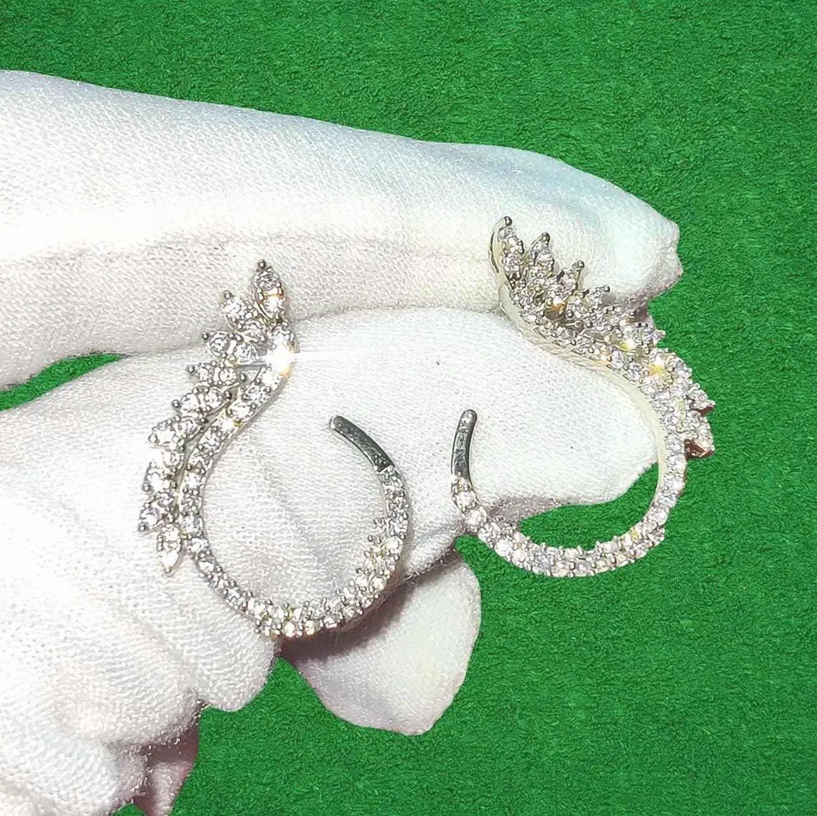 New Jewels 3Ct Round Cut Simulated Diamond Delicate Cluster Stud Push ...