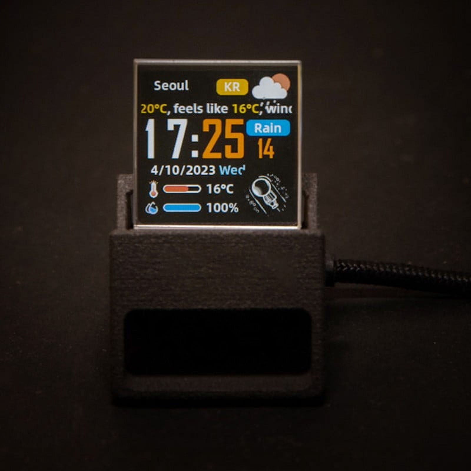 3D Holographic Cube Display: Customizable weather clock and GIF ...