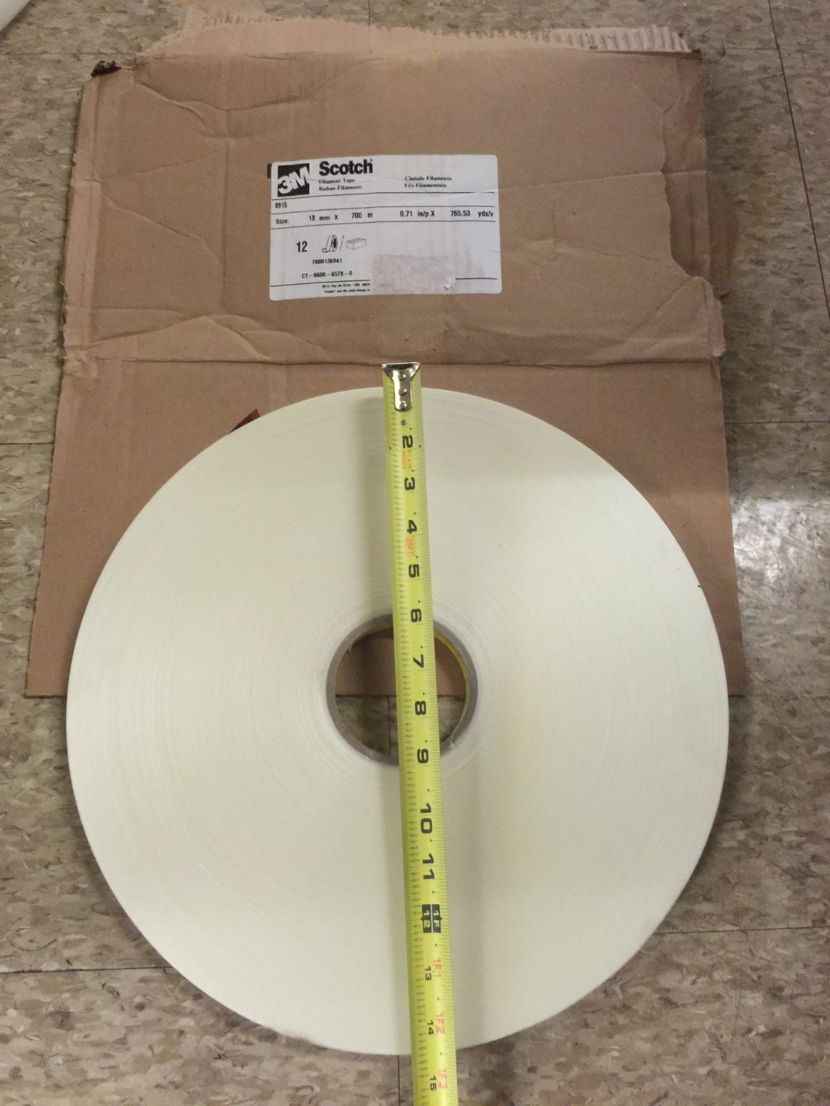 3M Scotch (R) Filament Tape 8915 Clean Removal, 18 mm x 700 m - Walmart.com