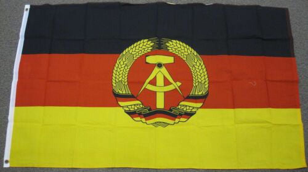 3X5 EAST GERMANY FLAG GERMAN DEMOCRATIC DDR NEW F122 - Walmart.com