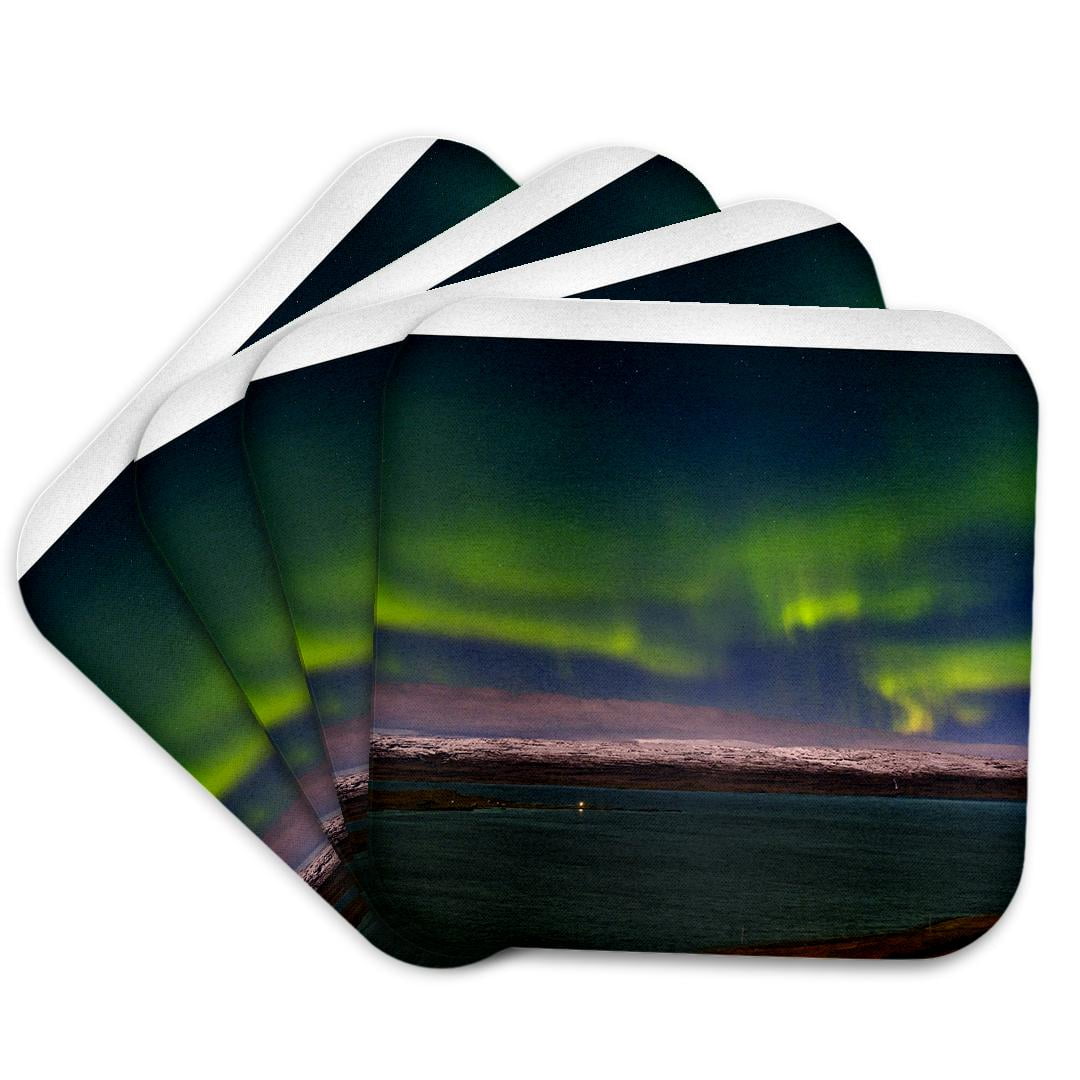 3drose, Northern Lights over Iceland. Glacier Drangajokull in ...