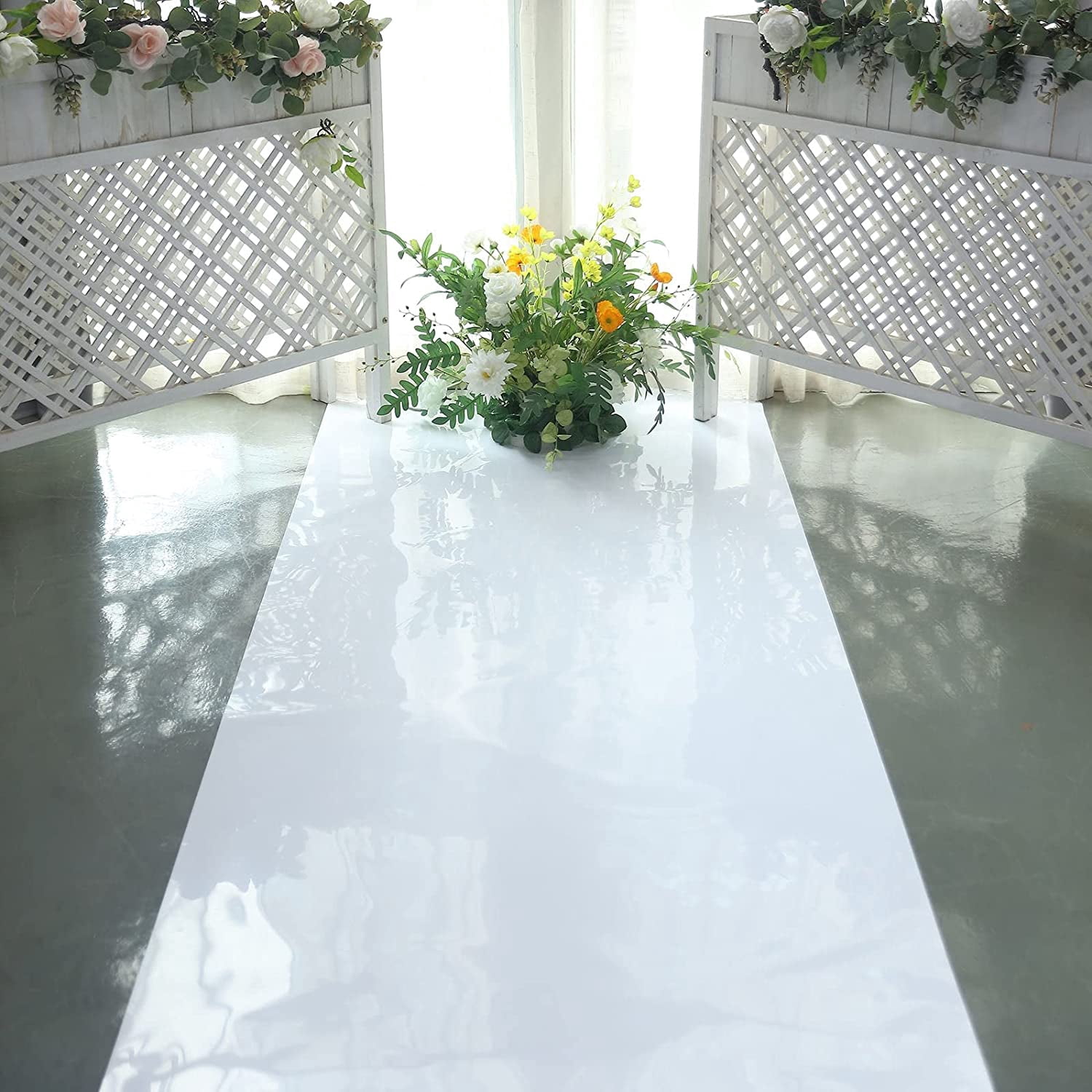 3ftx65ft White Glossy Mirrored Wedding Aisle Runner, Non-Woven Red ...